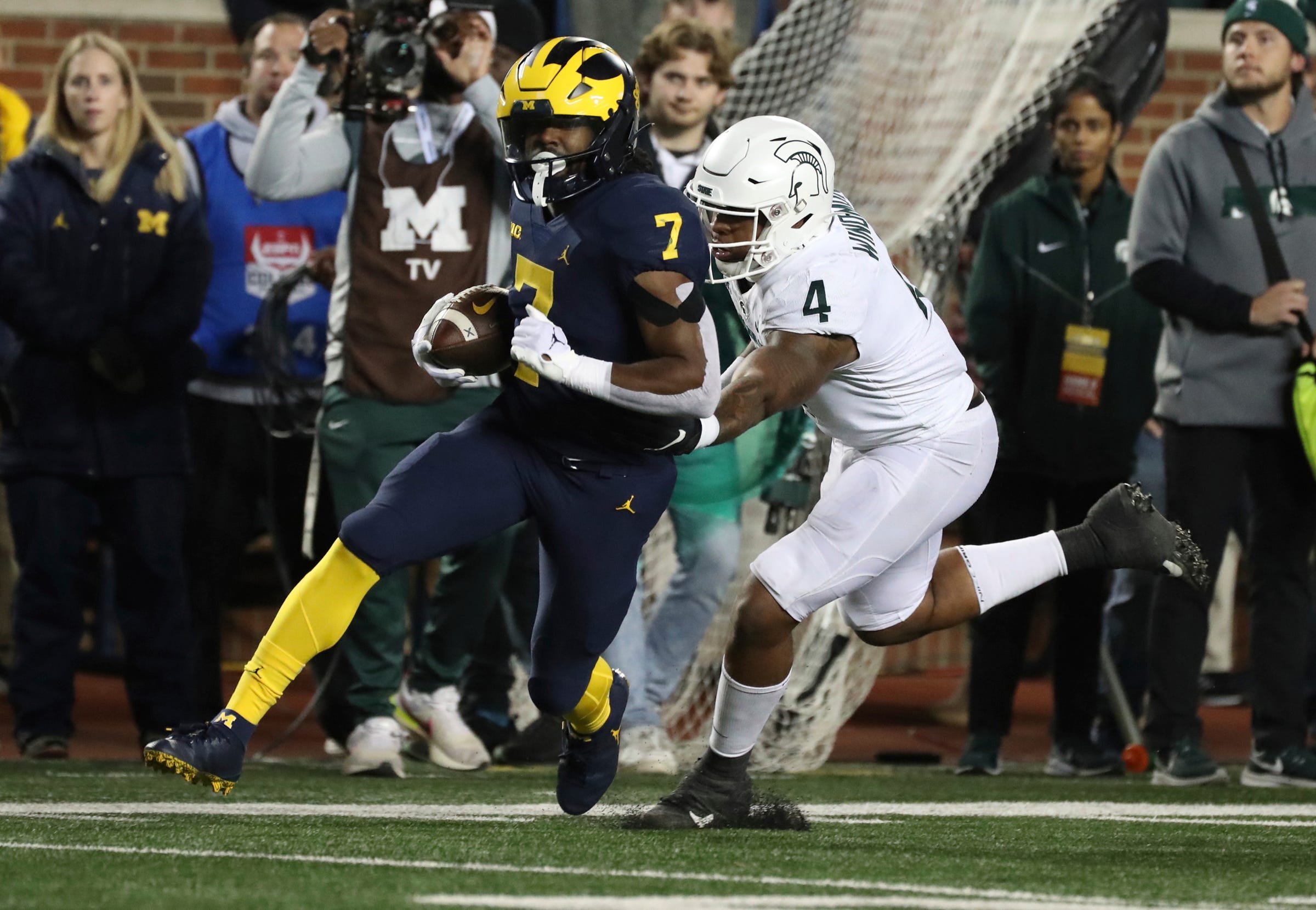 Michigan State football suspends 4 more players after tunnel violence