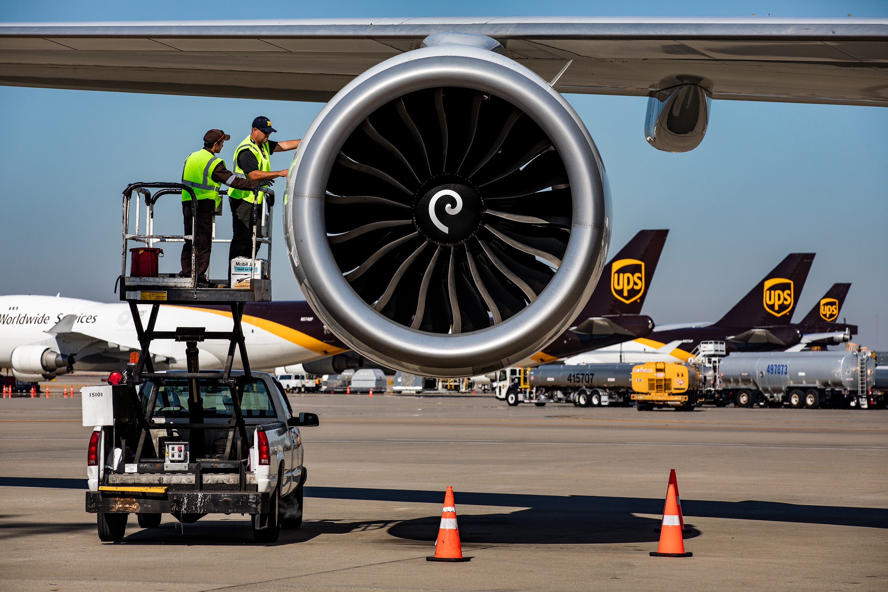 UPS Worldport in Louisville, KY expanding with new airport hangar