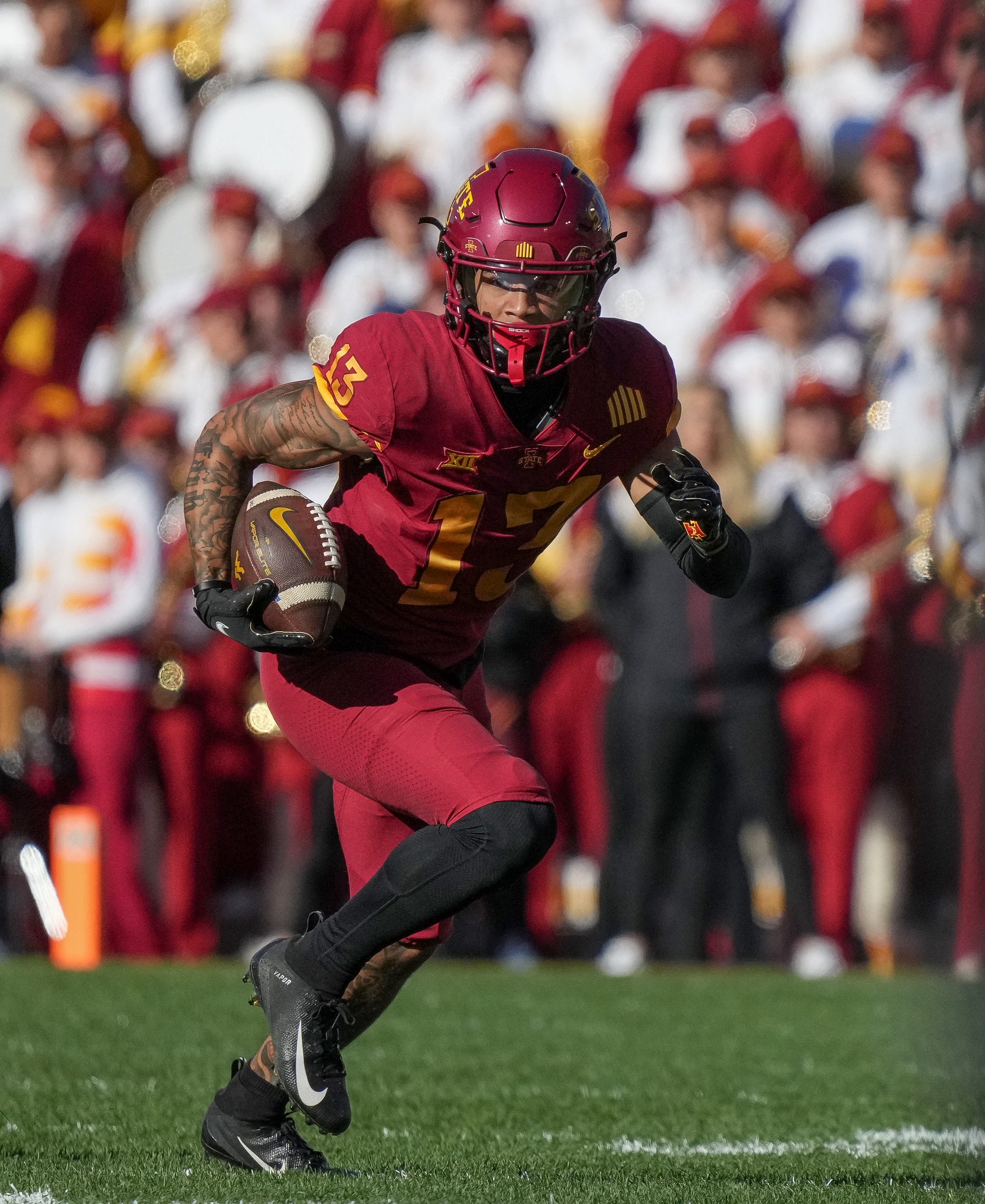 Iowa State football uses full playbook to end five-game losing streak