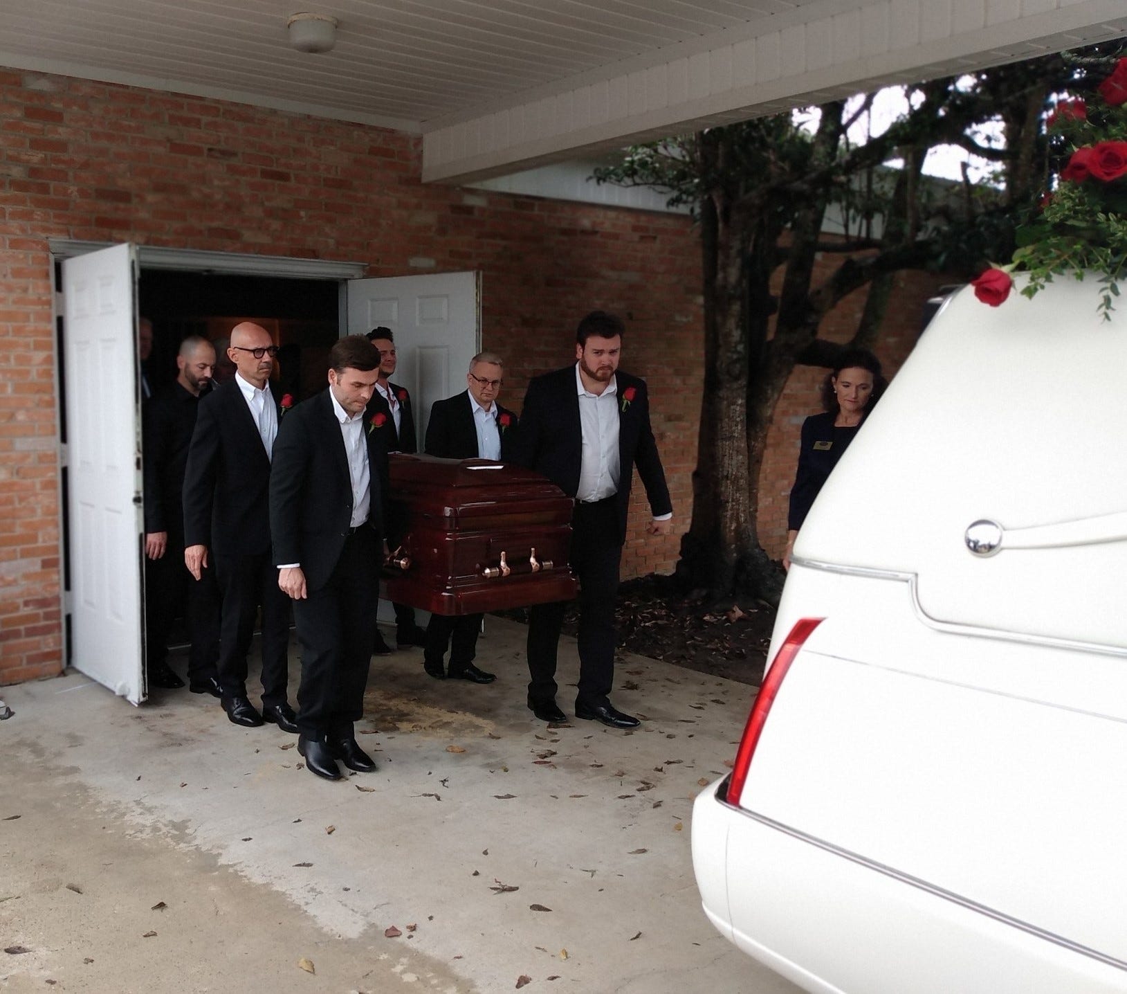 Jerry Lee Lewis: Jimmy Swaggart, others honor music legend at funeral