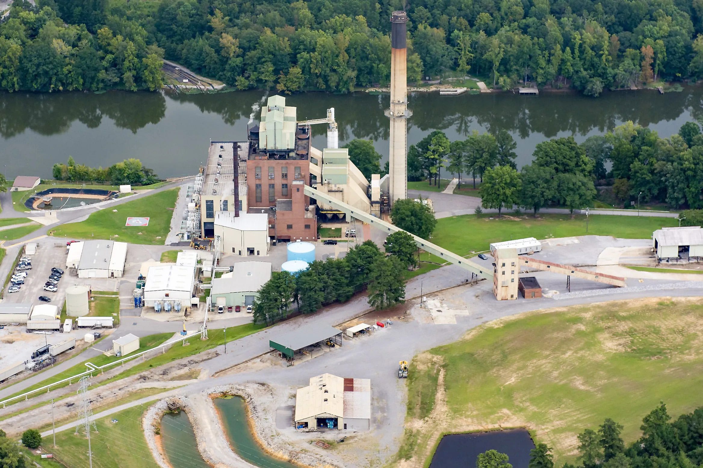 Alabama Power retires oldest electricity generating plant