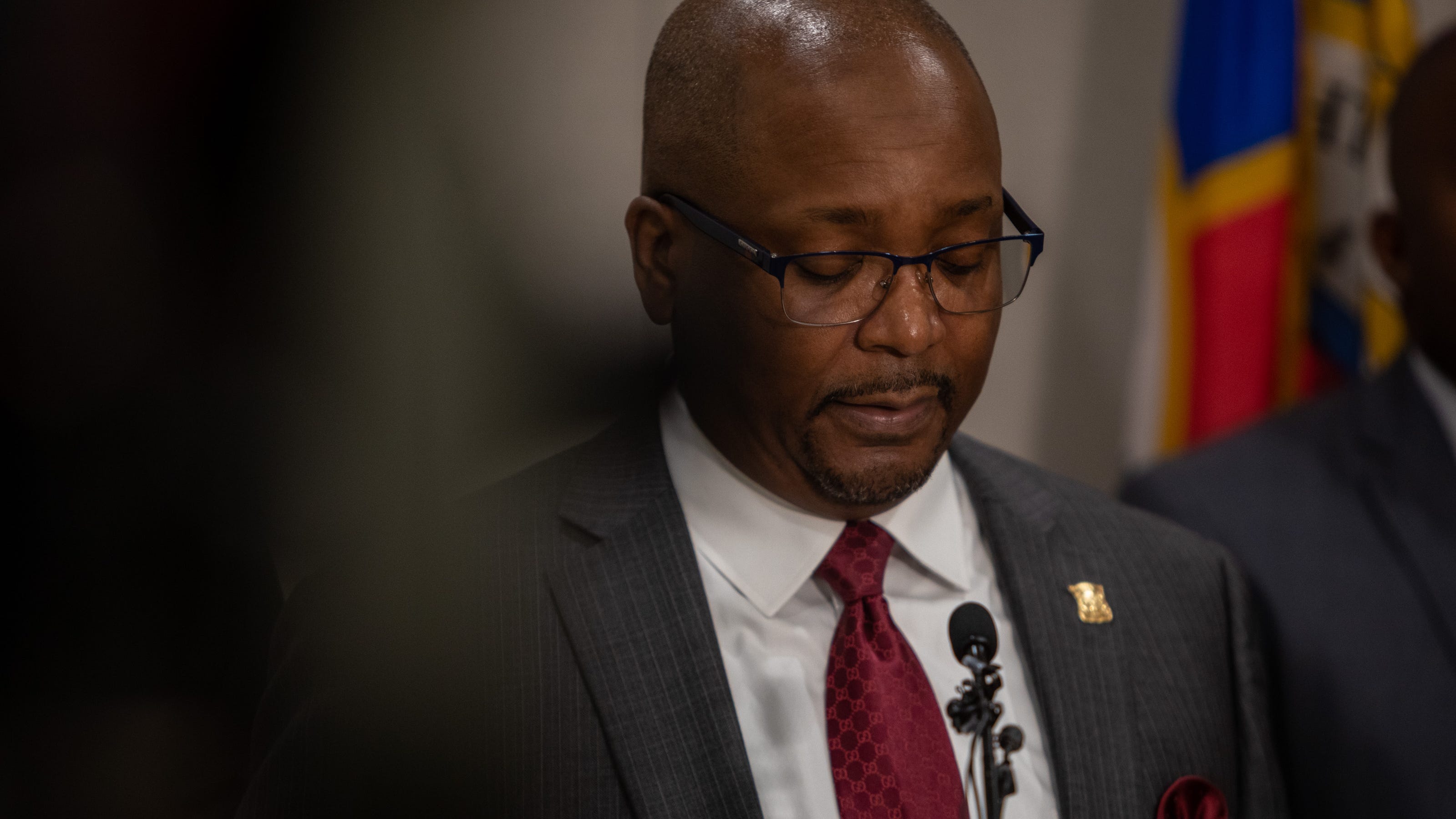 Detroit board denies cop's unpaid suspension in Ki'Azia Miller killing Detroit board denies cop's unpaid suspension in Ki'Azia Miller killing