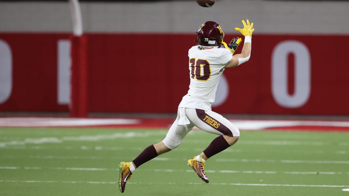 11AAA state title: Jefferson football vs. Harrisburg in photos