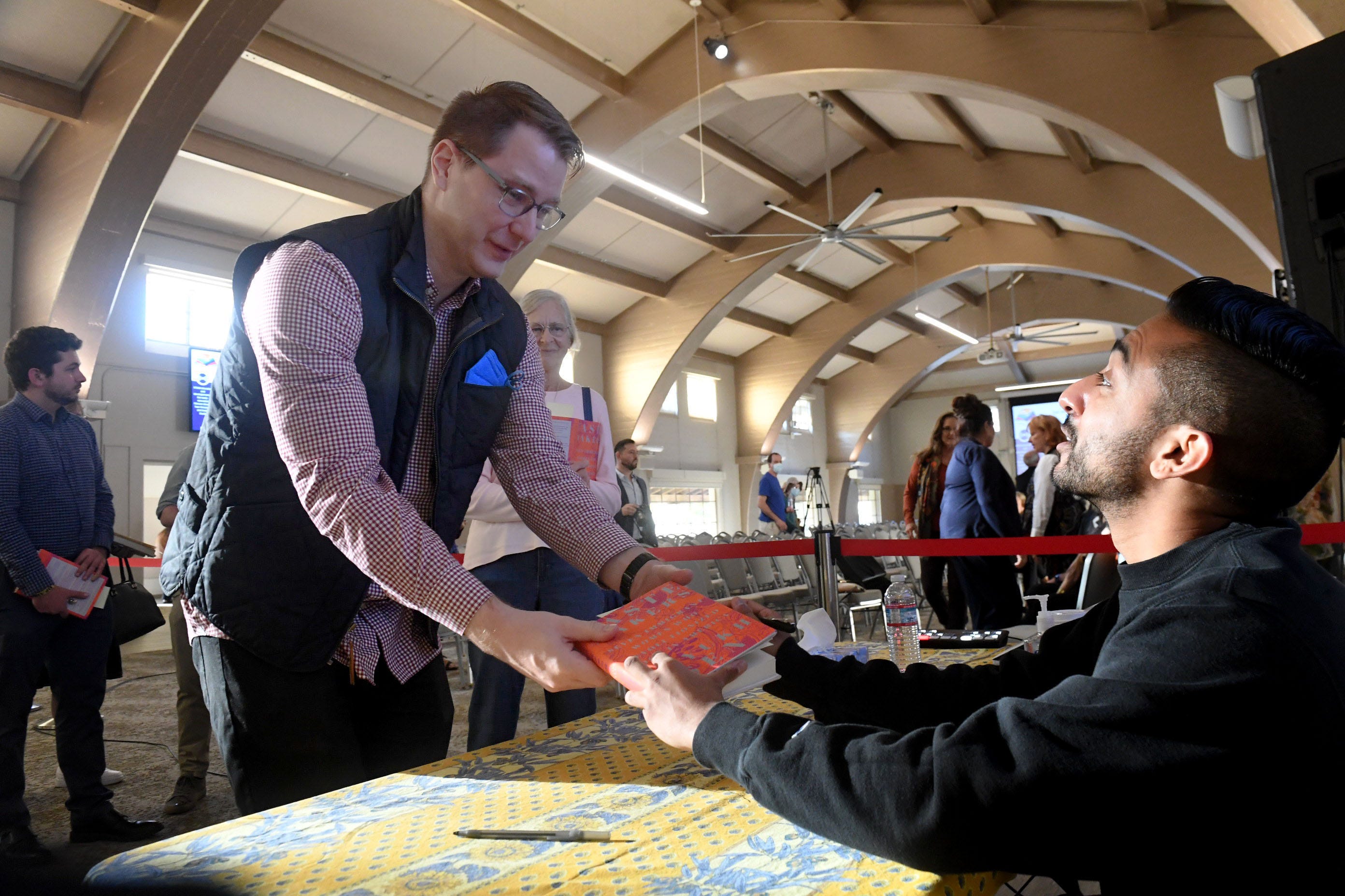 Book lovers unite for One County, One Book event in Camarillo