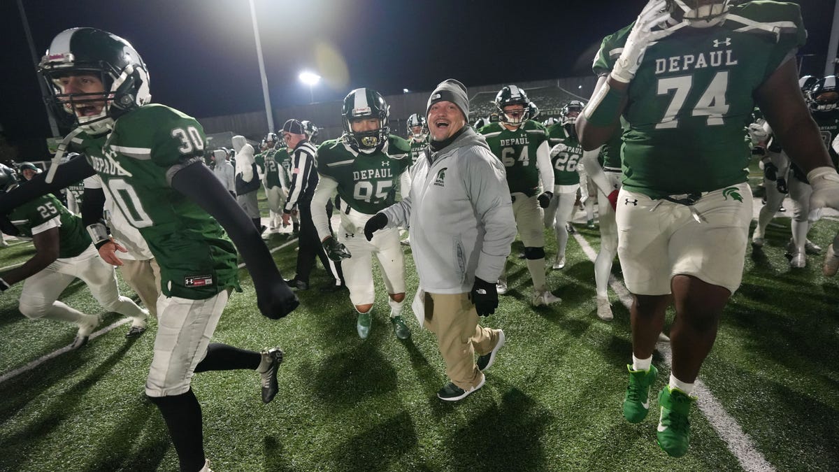 DePaul defeats St. Joseph Academy in football semifinal