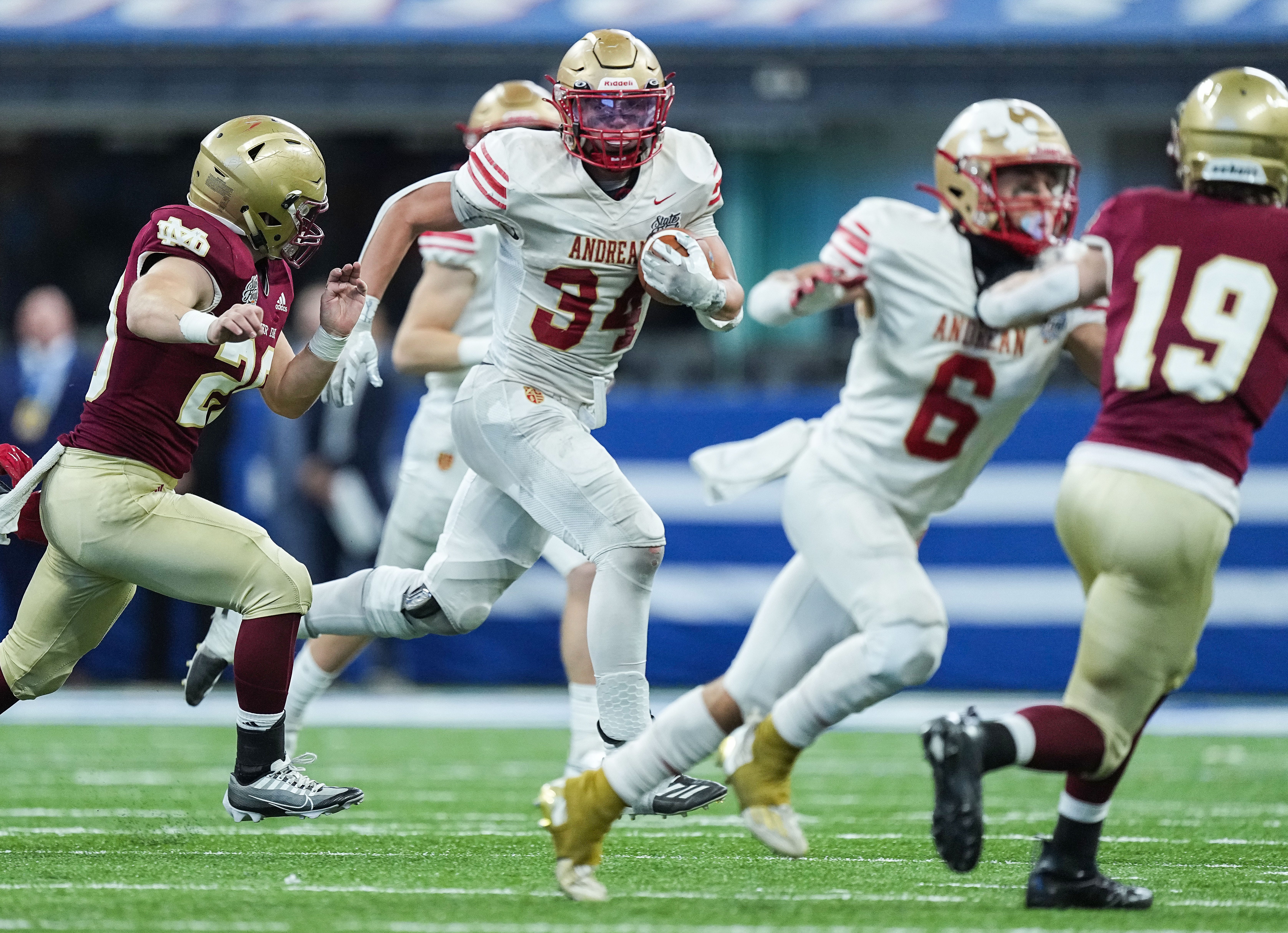 Notre Dame-bound Andrean star Drayk Bowen wins Indiana Mr. Football