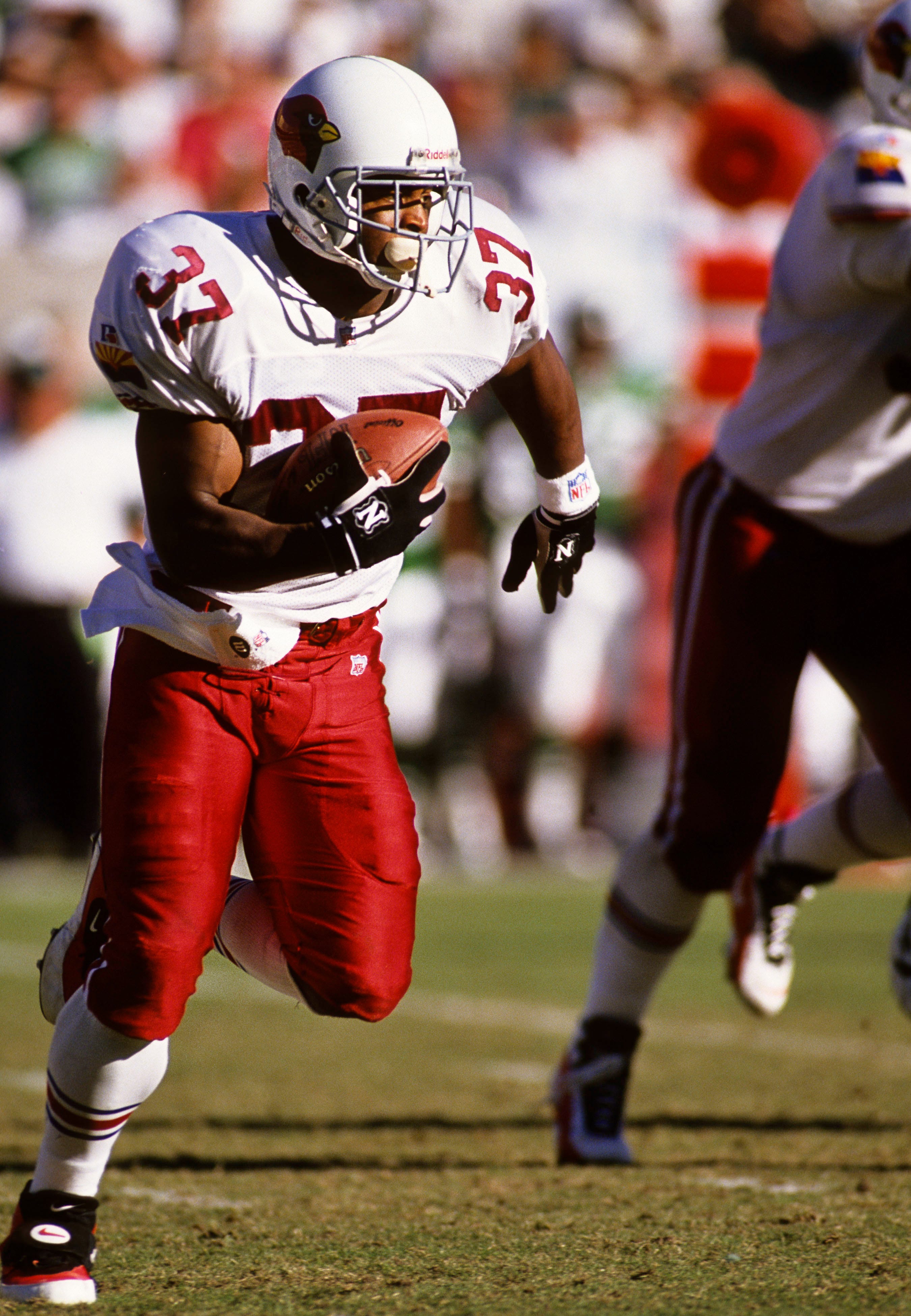 Former Arizona Cardinal Larry Centers looks back on 9 seasons in Phoenix