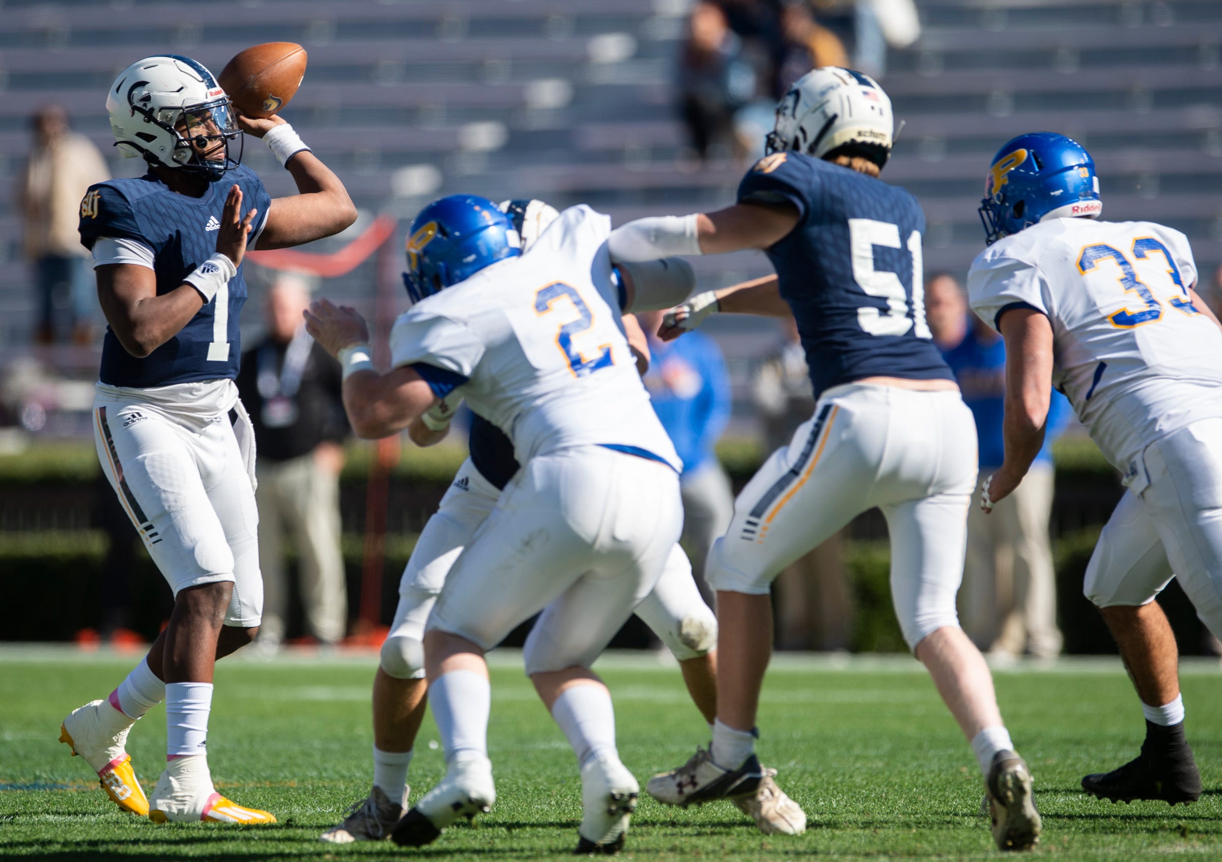 4-star QB KJ Jackson picks Arkansas football over North Carolina