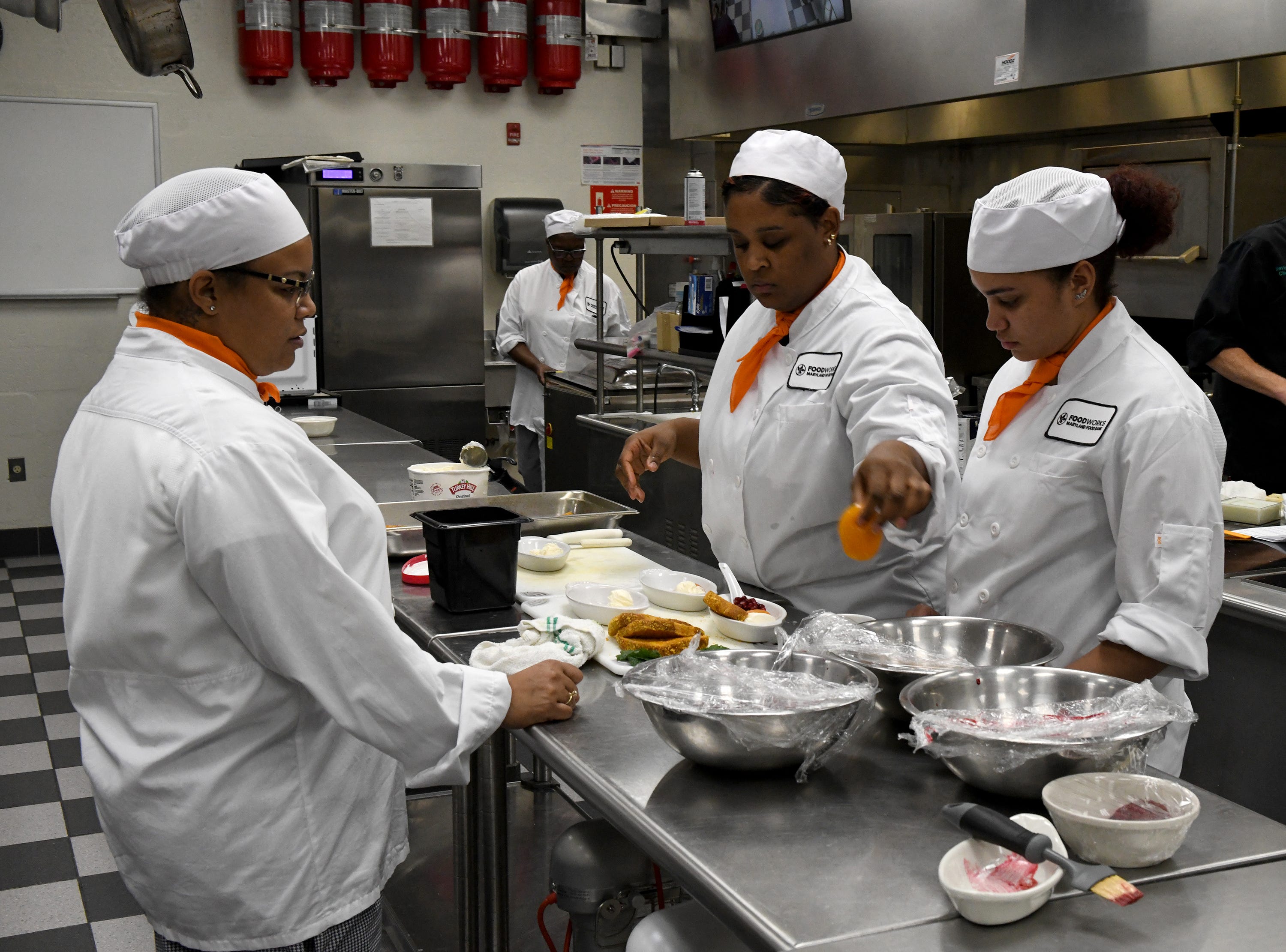 Maryland Food Bank, Wor-Wic Community College train future chefs