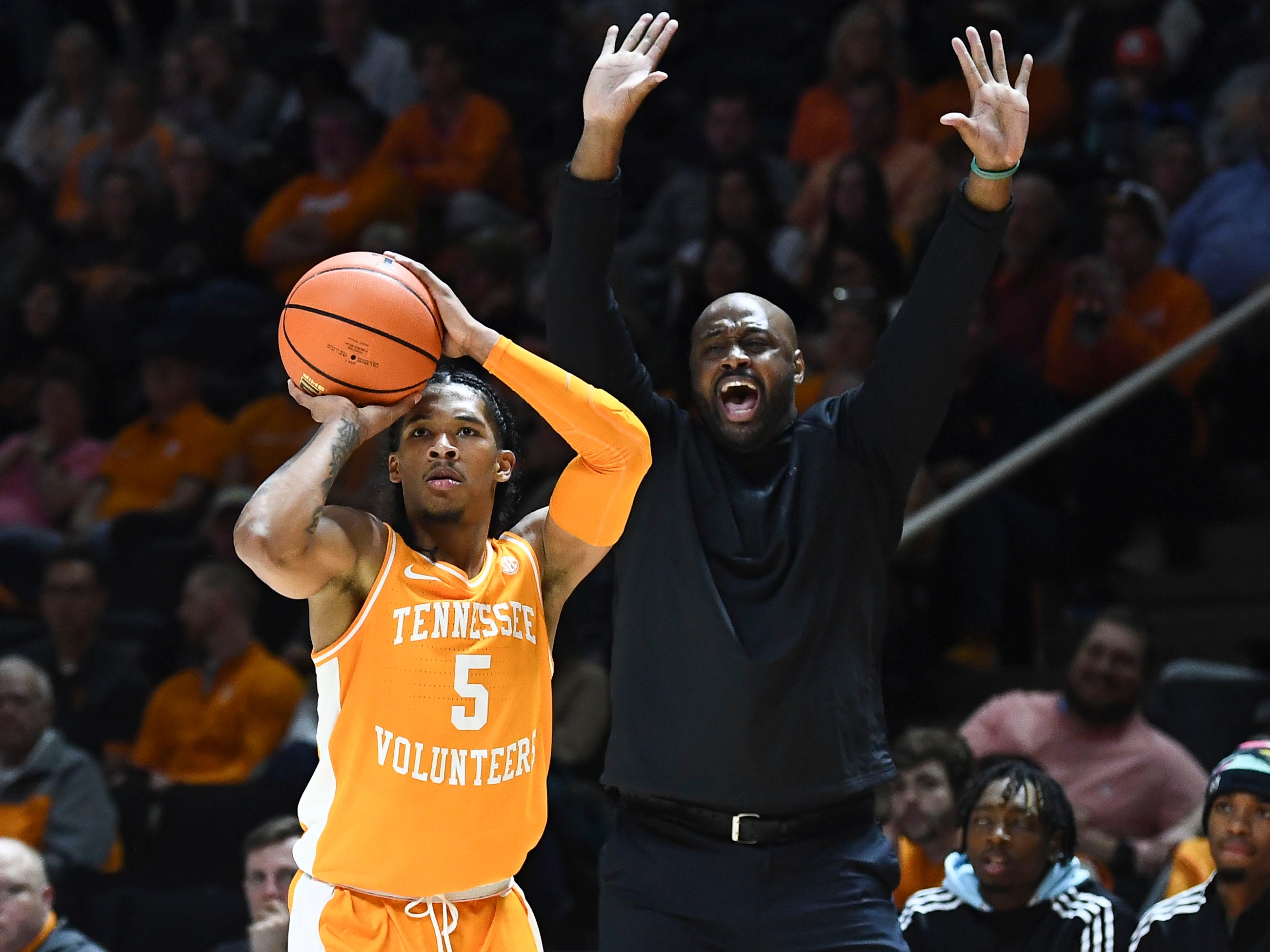 Tennessee basketball bashes Alcorn State with balanced offense