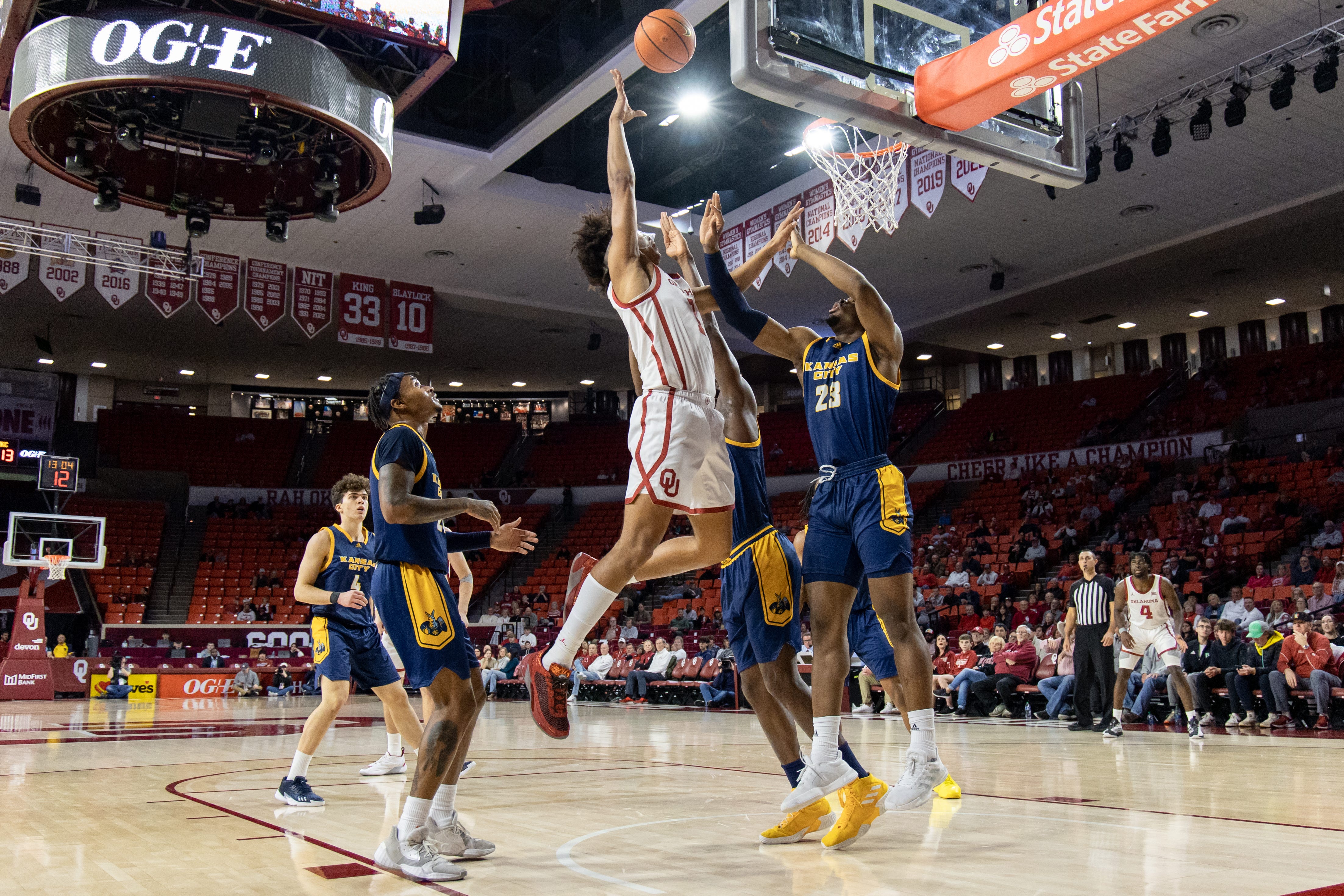 OU basketball seeks off-campus arena to replace Lloyd Noble Center