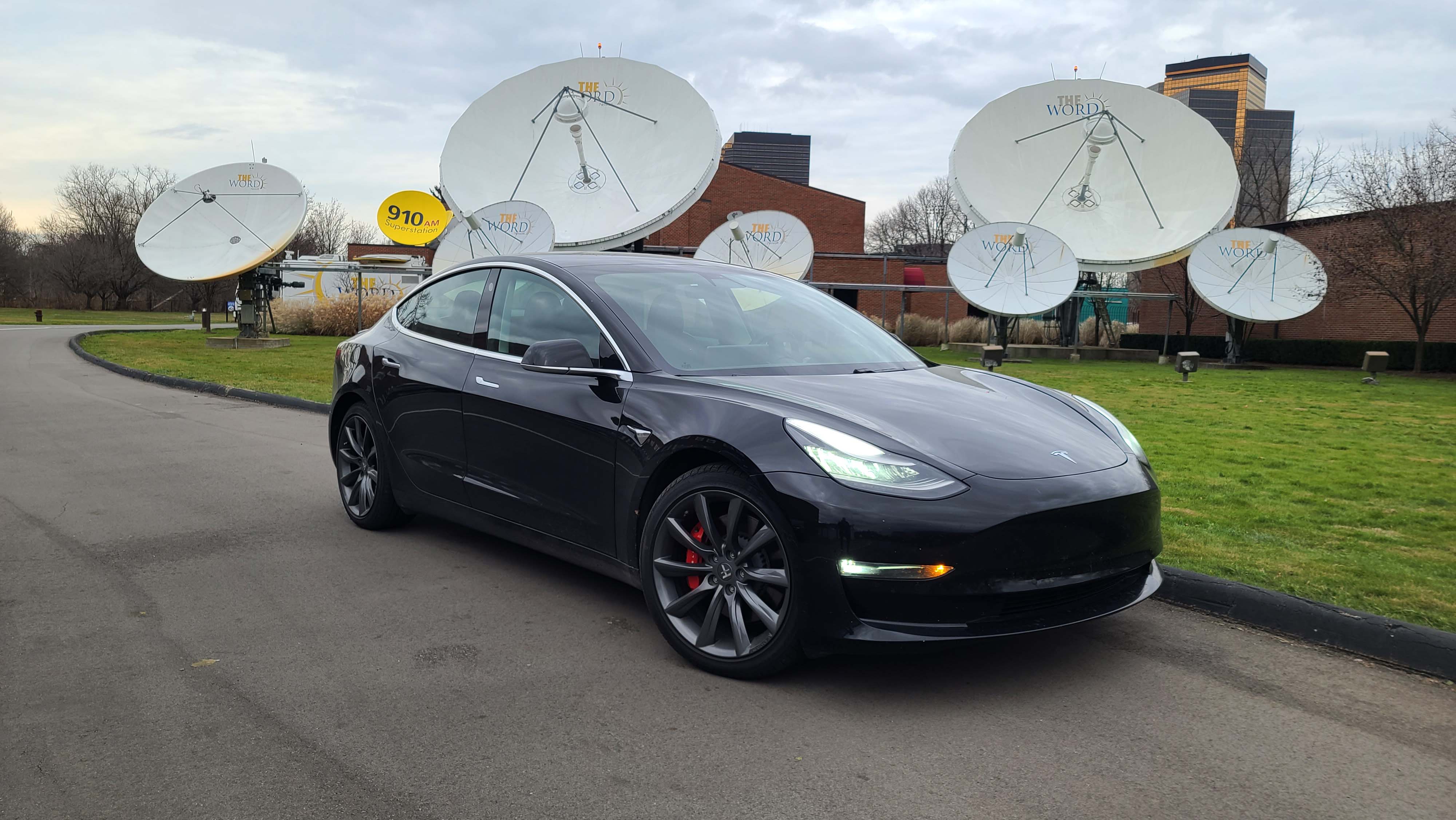 Tesla's demand troubles are an ominous start to the year