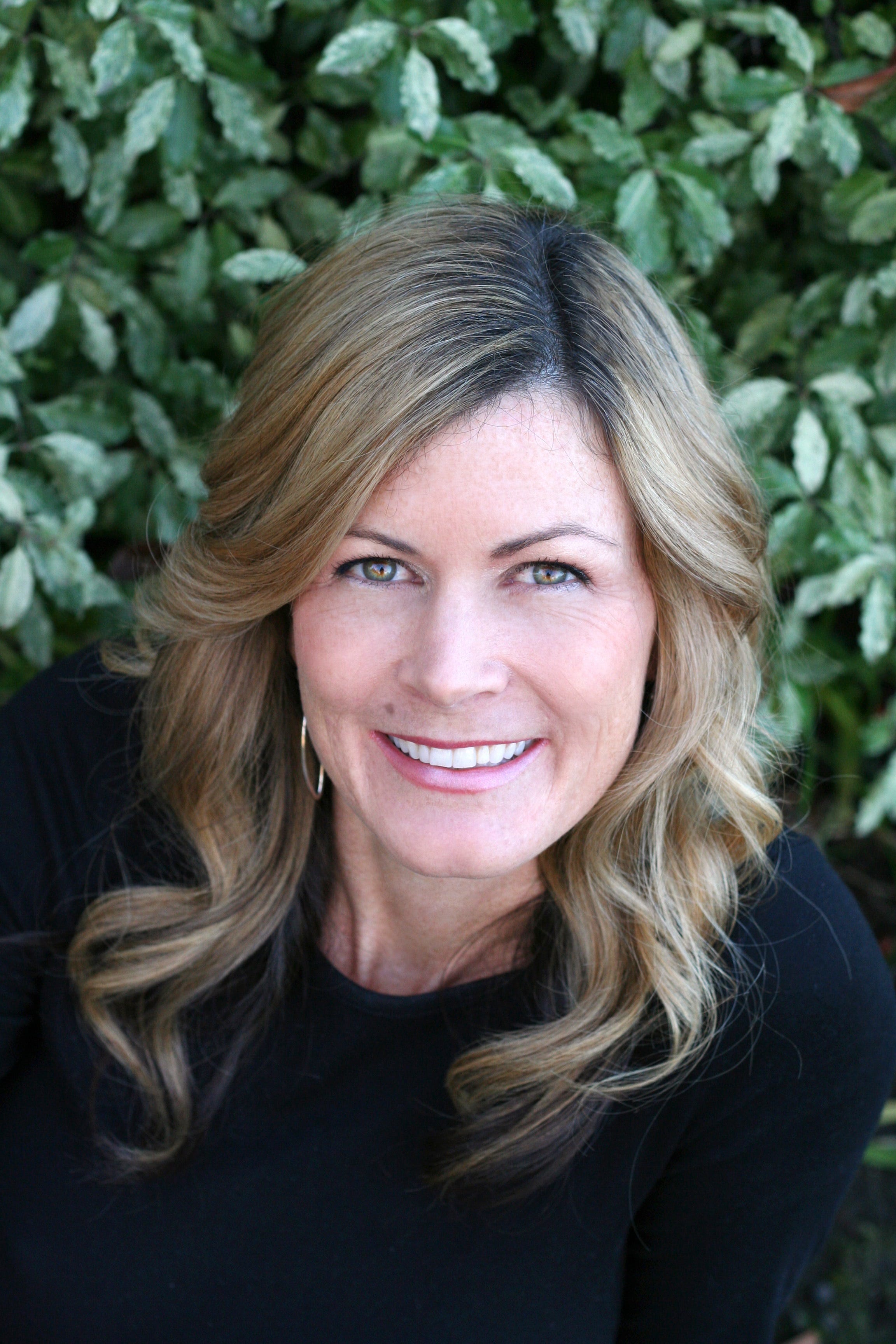 Tennessee Voices: Jennifer Lynn Alvarez, young adult book author