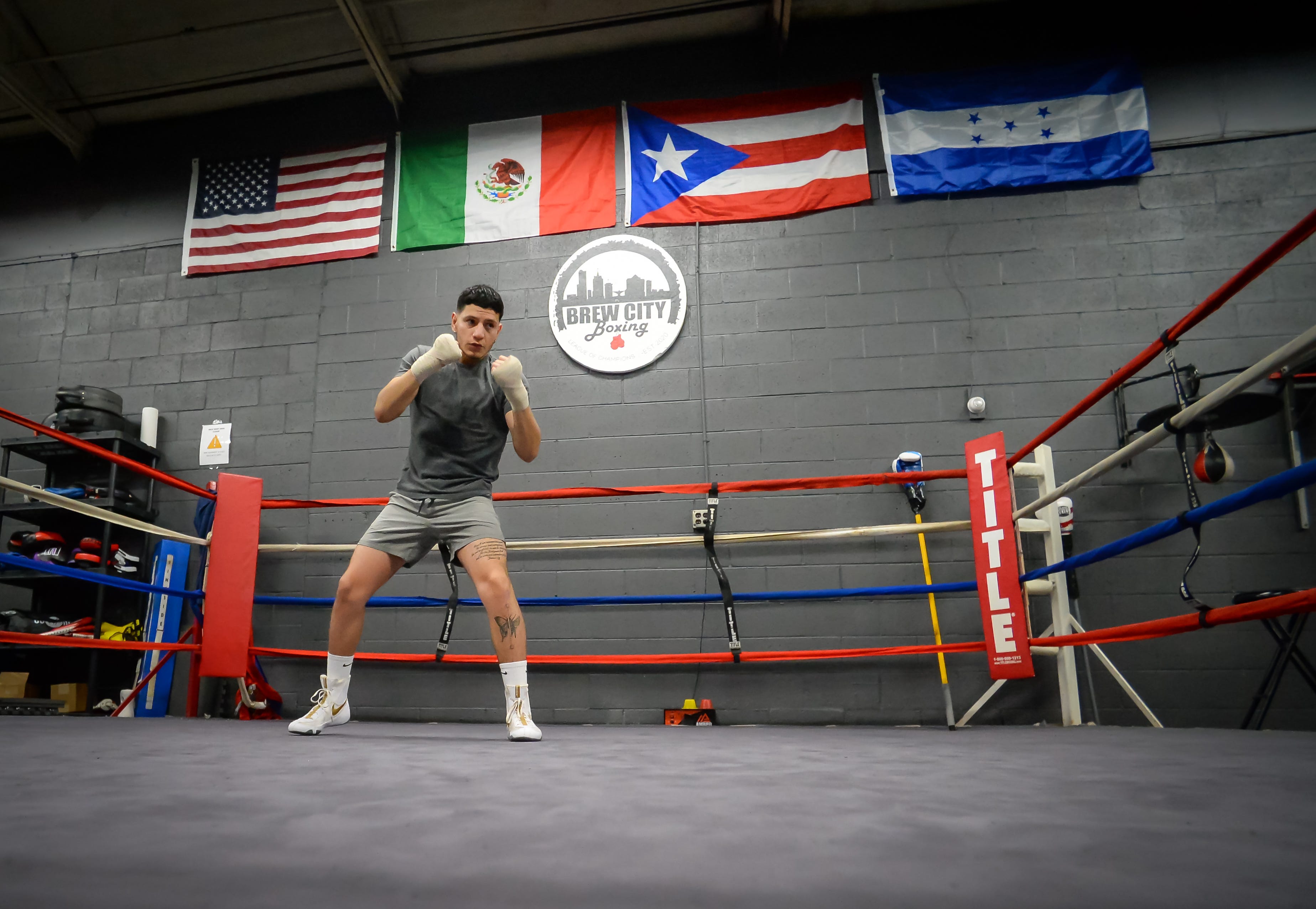 Milwaukee fighter Nano Vargas aims to become boxing world champion