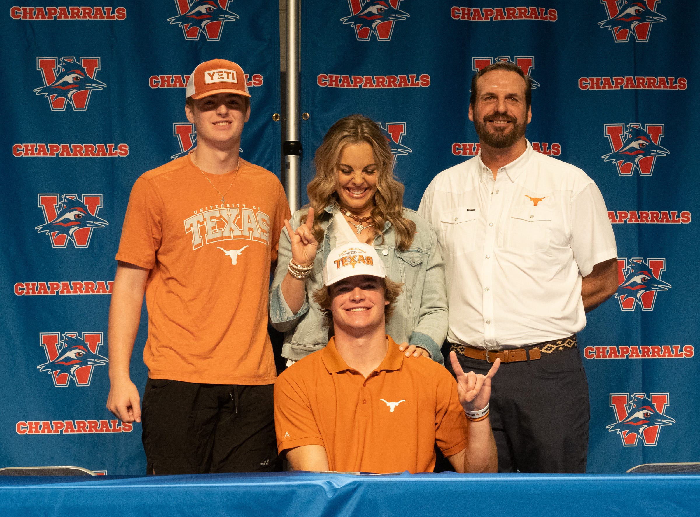 Westlake Colton Vasek signs to Texas Longhorns football after OU pledge