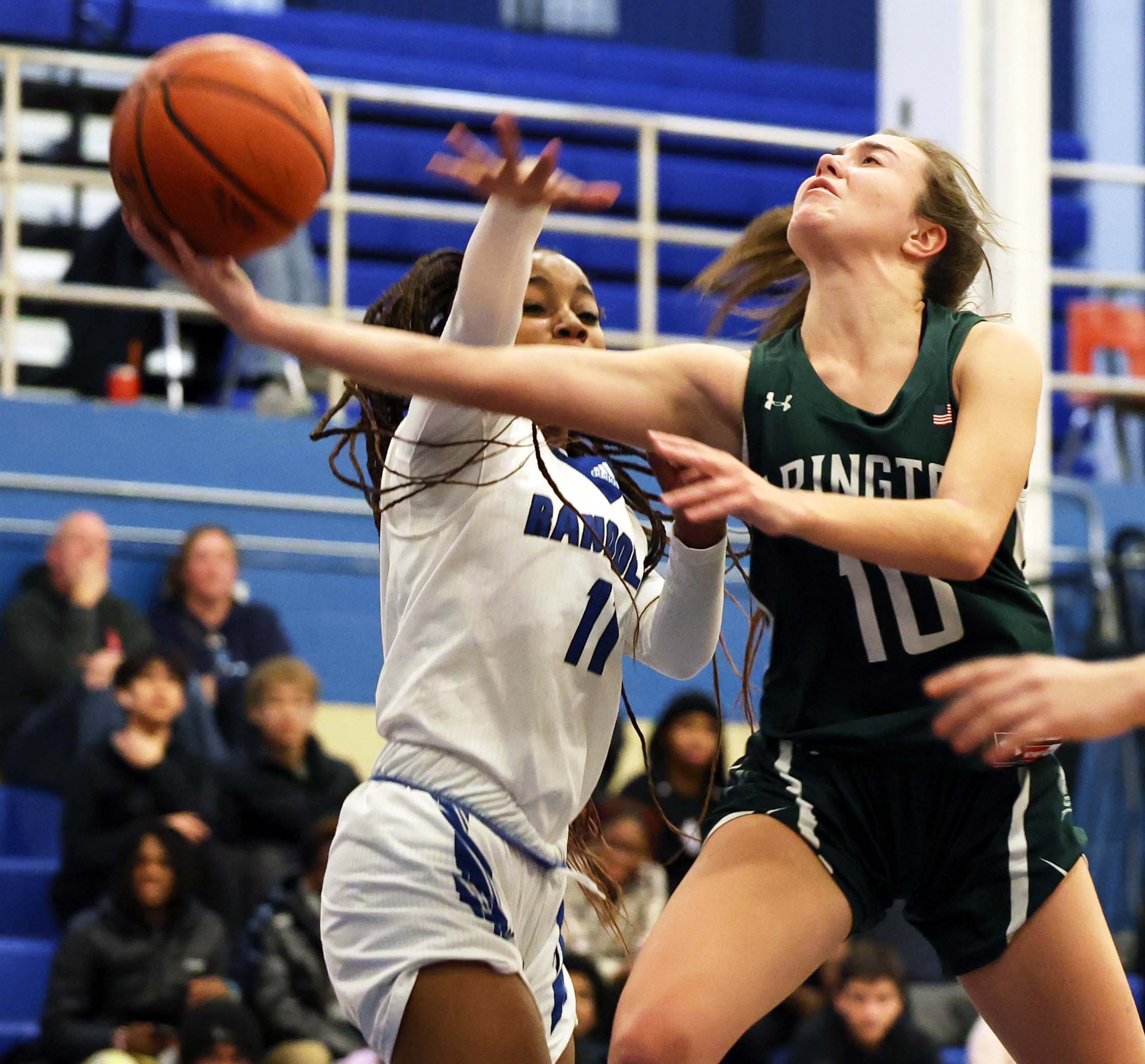 Abington High's Williamson and Pease are two newest local hoops stars
