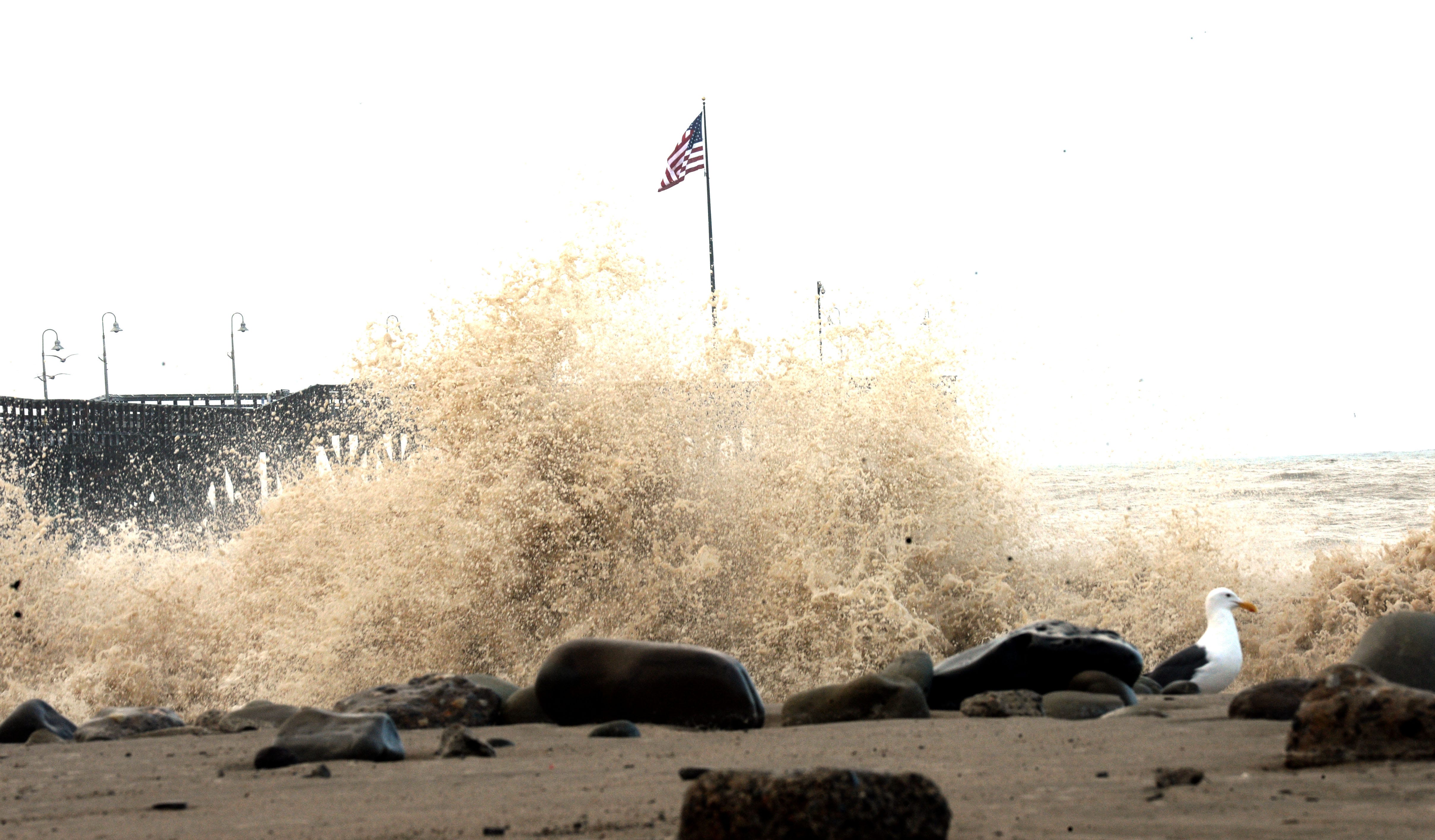 Ventura Pier takes a beating after Thursday's storm