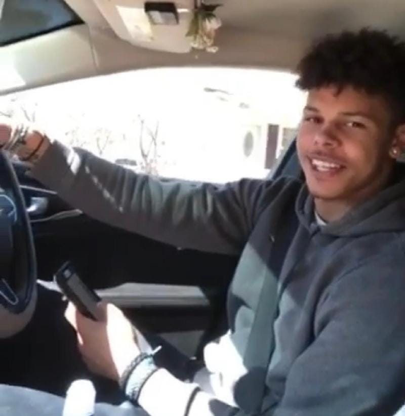 Iowa mom mourns sons, one killed in Glendale shooting