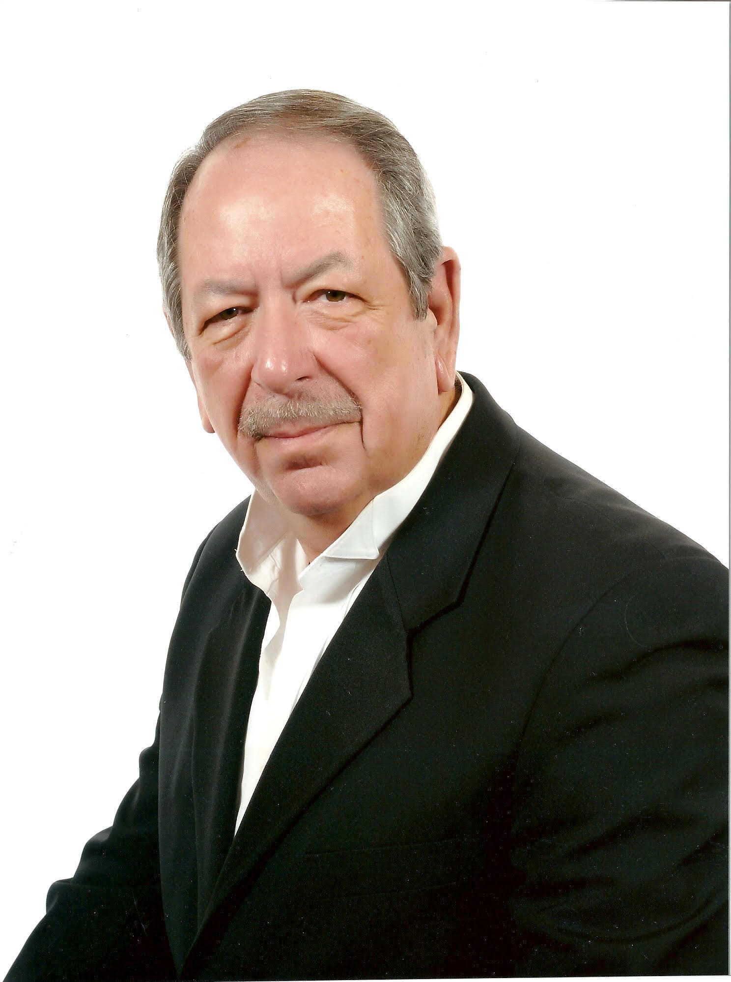 Who's already in the race for Sarasota County Commission District 1?