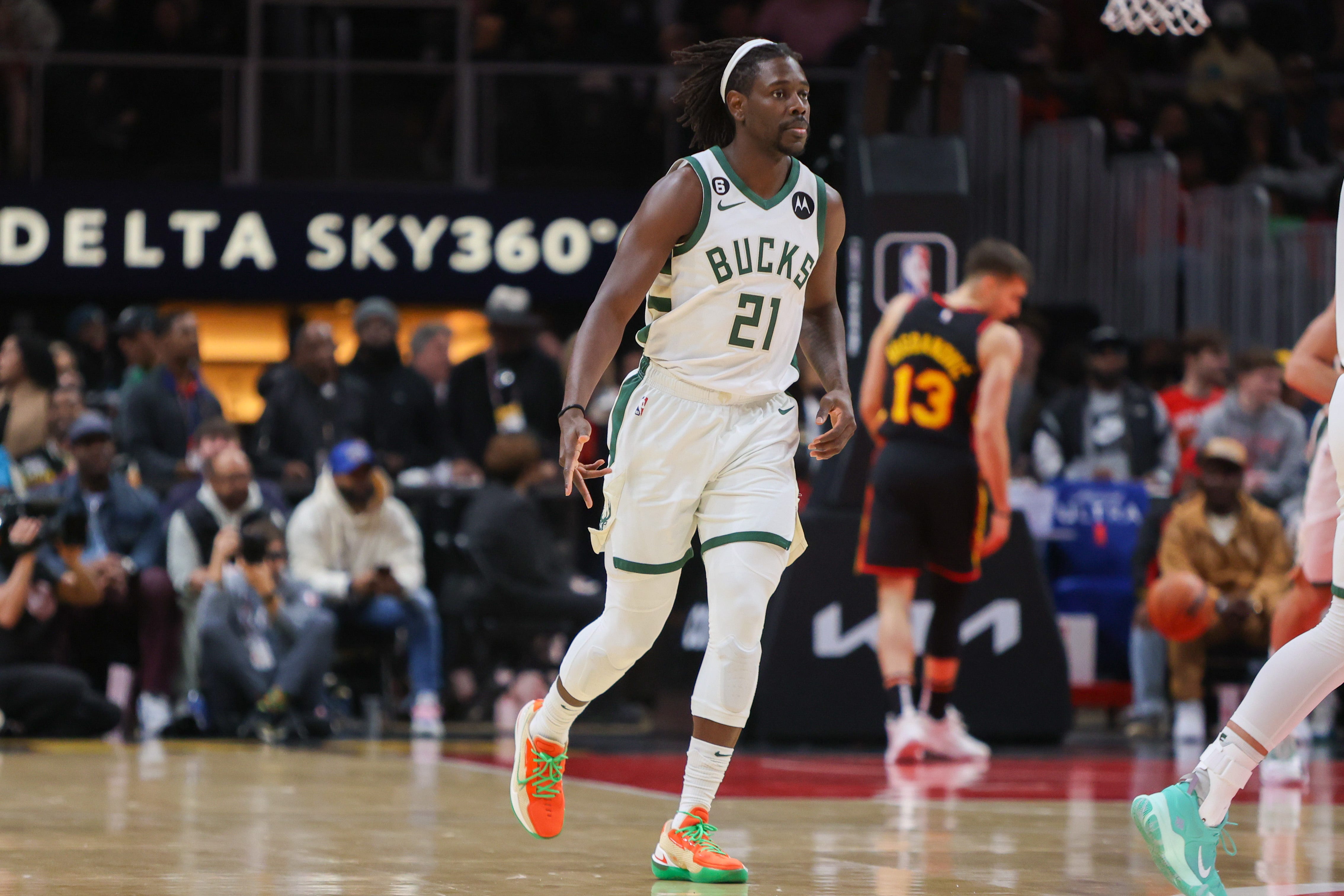 Bucks' Jrue Holiday, Oshkosh's Tyrese Haliburton named NBA all-stars