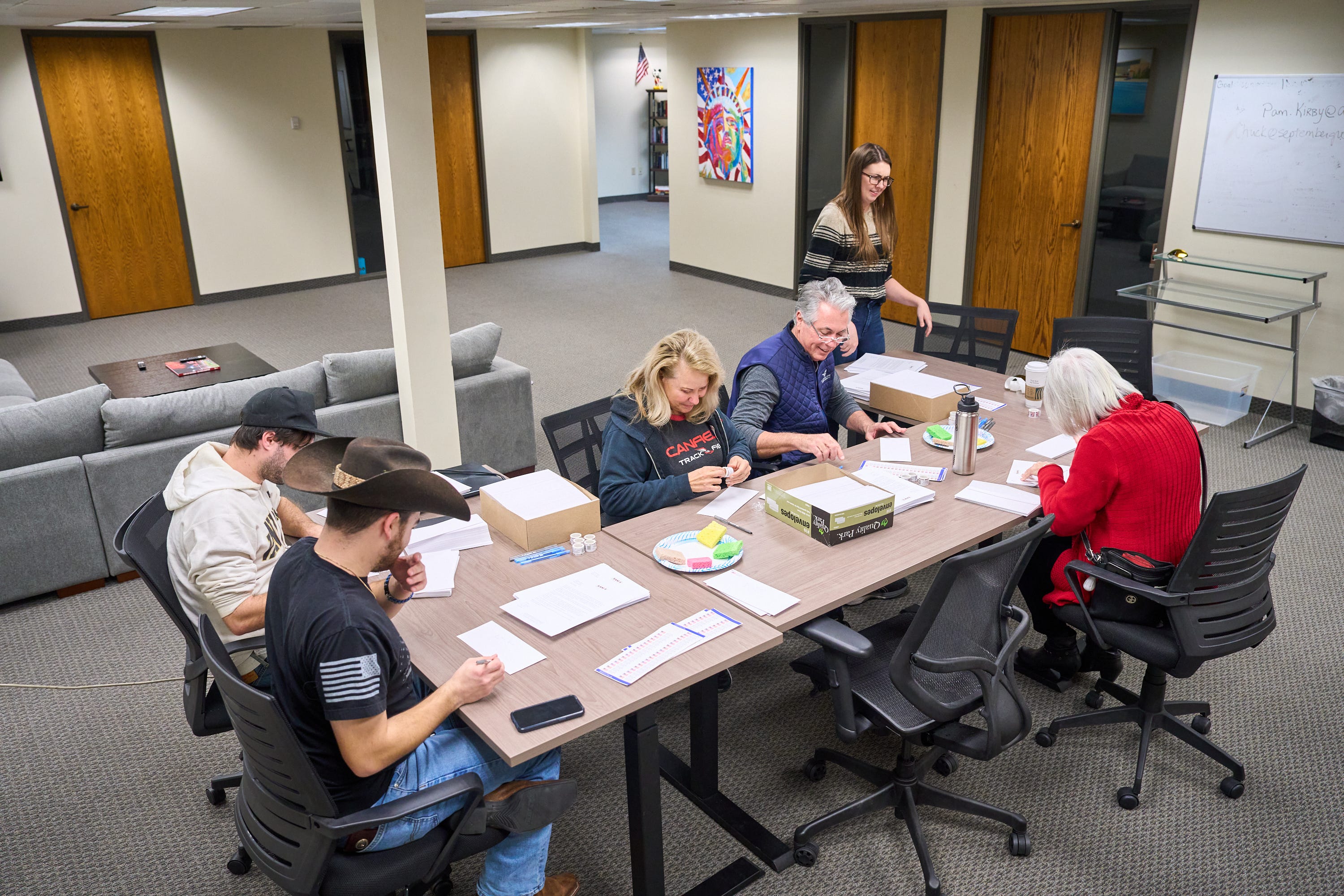 Sam Stone navigates Kari Lake campaign role in Phoenix council bid