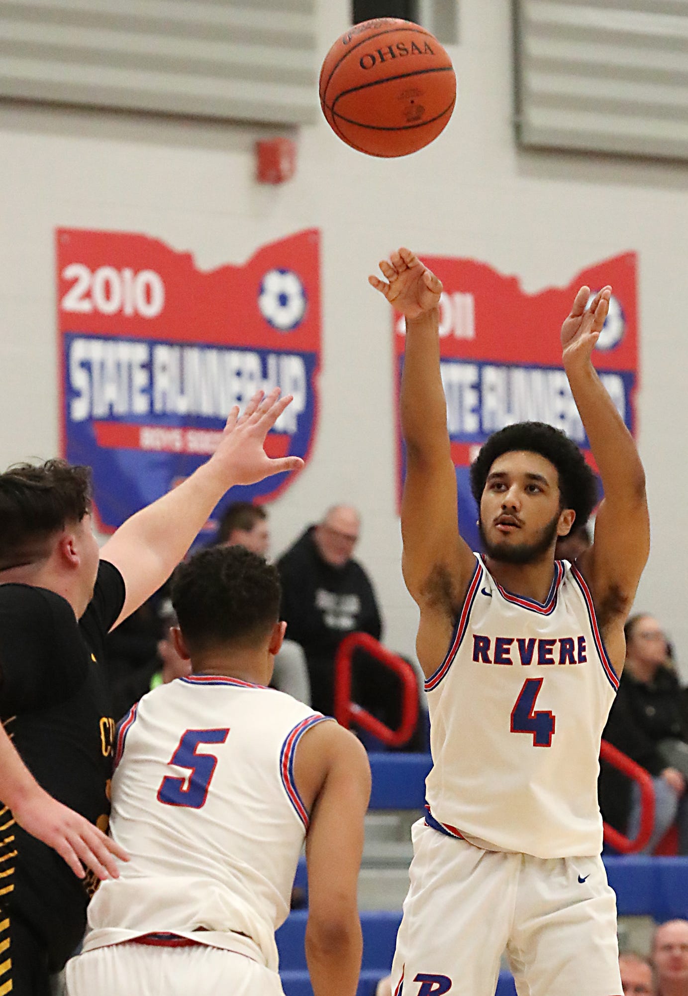 Revere eyes basketball league title with up-tempo 3-point shooters