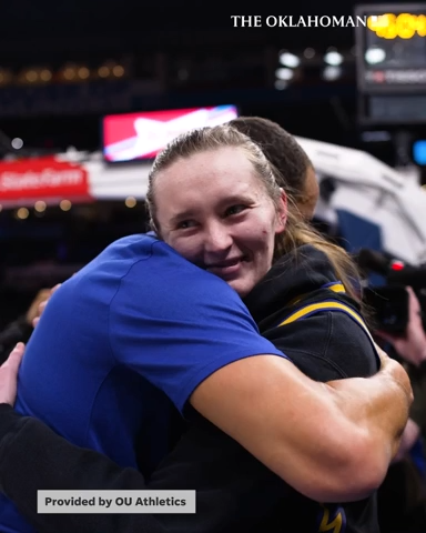 Taylor Robertson sets an NCAA women’s record and meets Stephen Curry