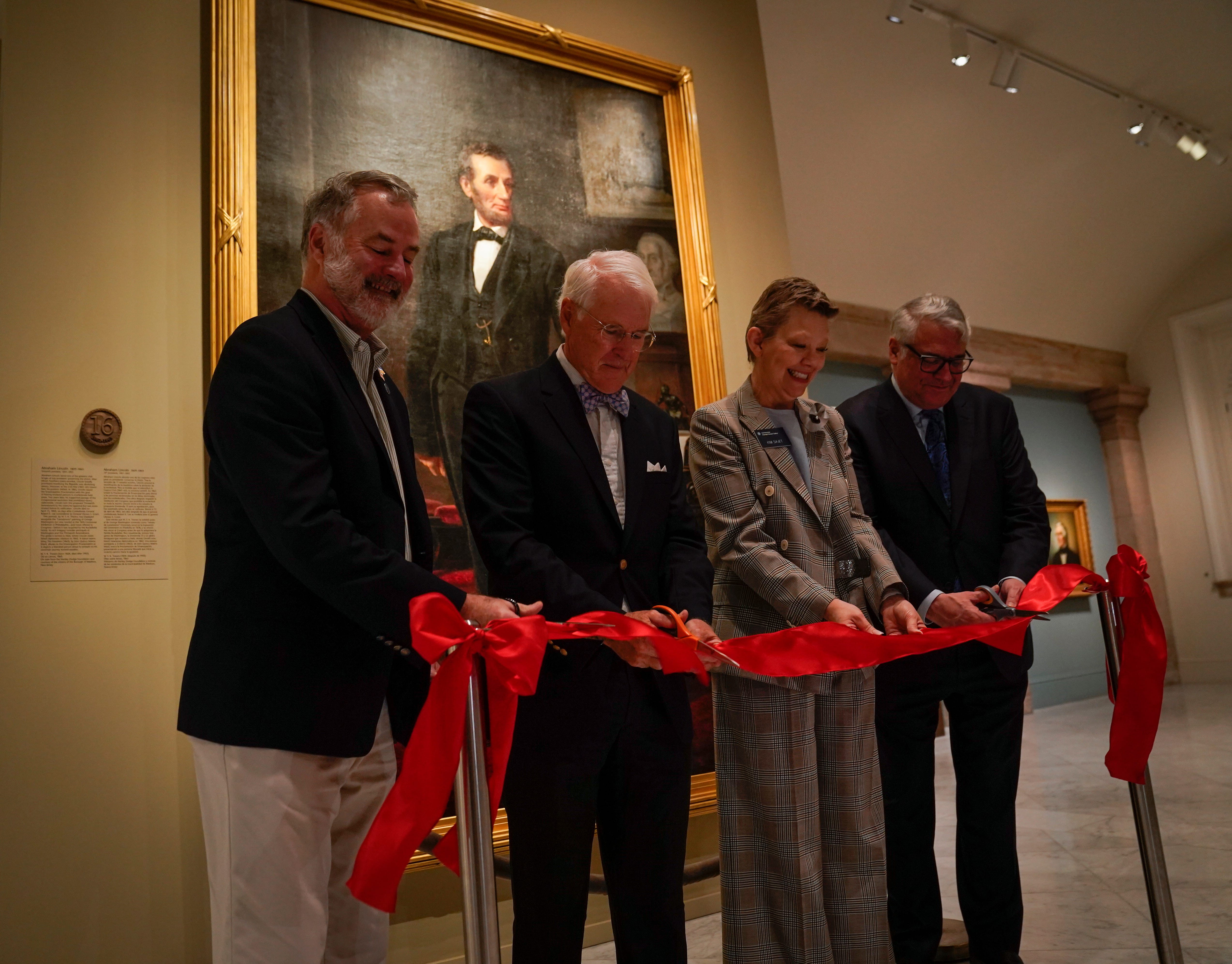 National Portrait Gallery receives Lincoln portrait from Madison NJ