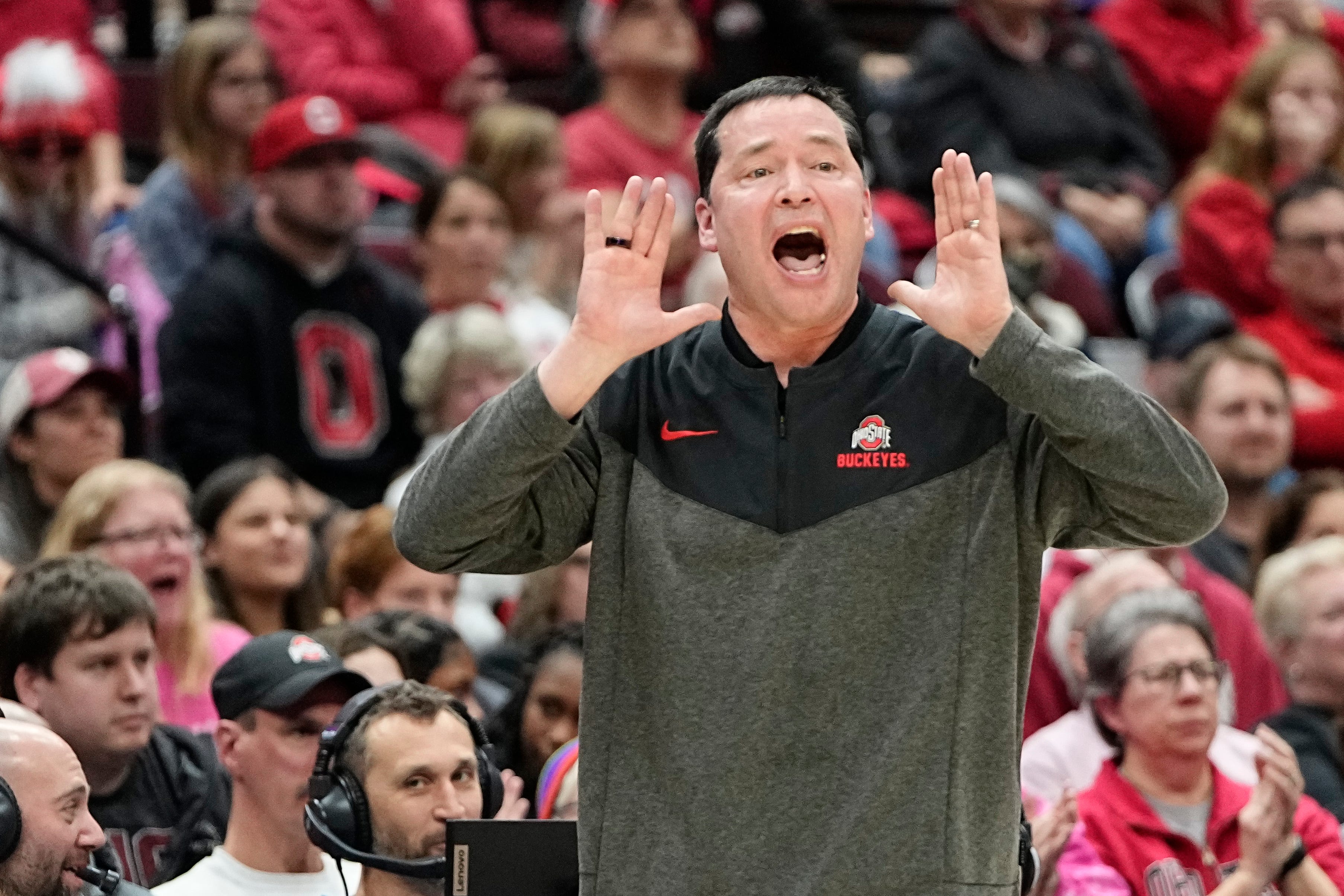 Ohio State women overcome 22 turnovers to win at Penn State, 67-55