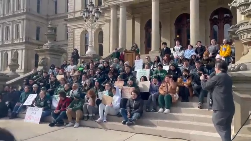 MSU students stage sit-in on Capitol steps