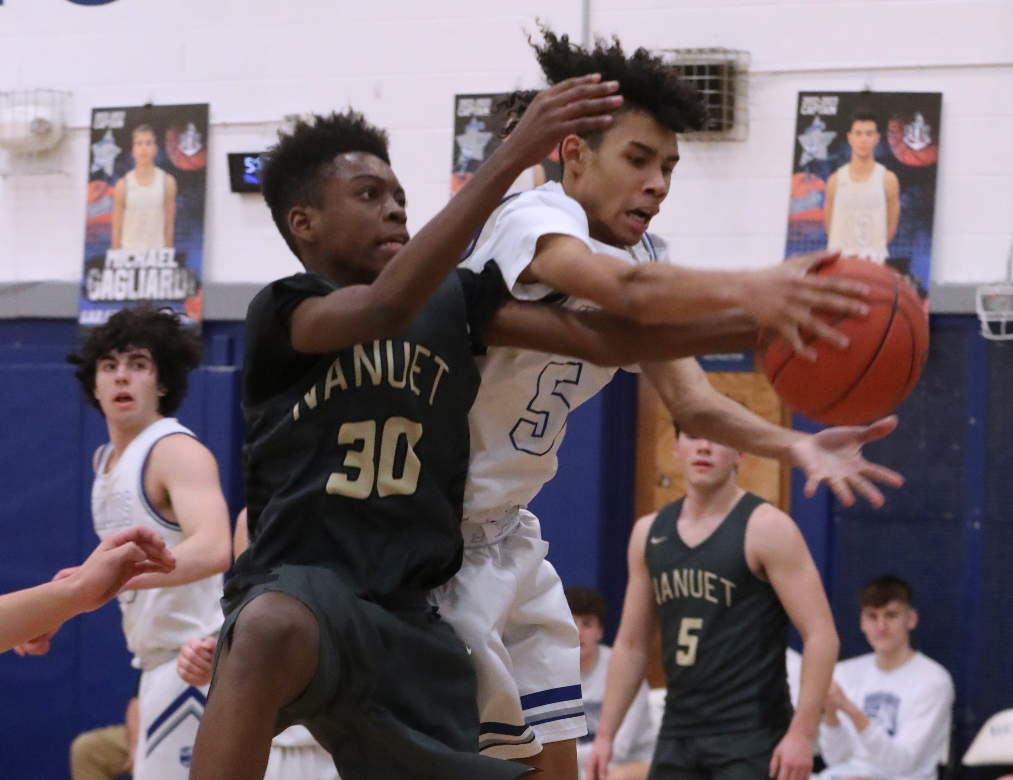 Section 1 boys basketball: Hen Hud tops Nyack in playoff comeback