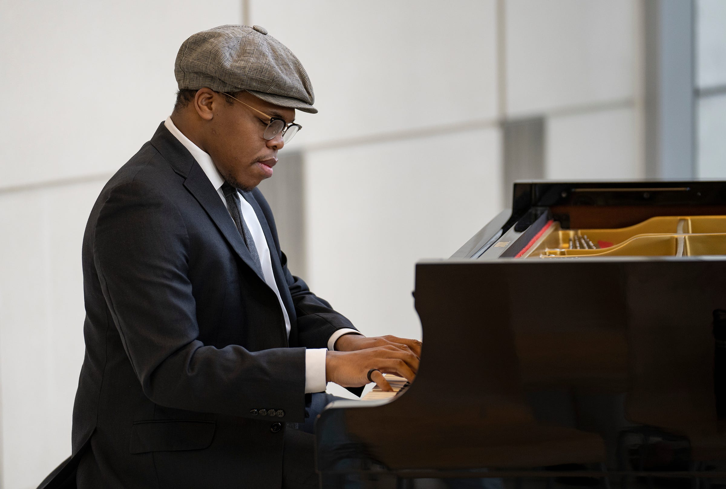 Indianapolis jazz: American Pianists Awards finalist Isaiah Thompson