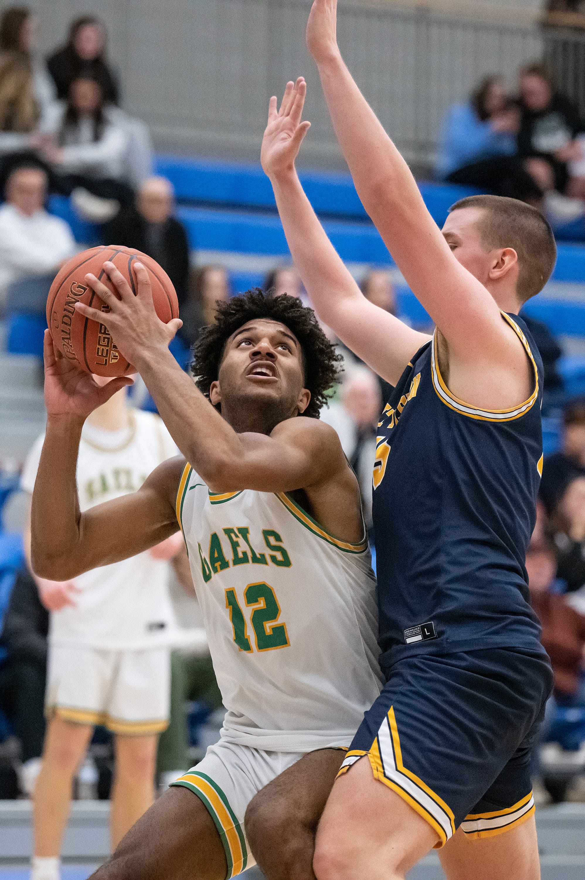 Clinton comes up big, captures CMADA Class C boys' basketball title