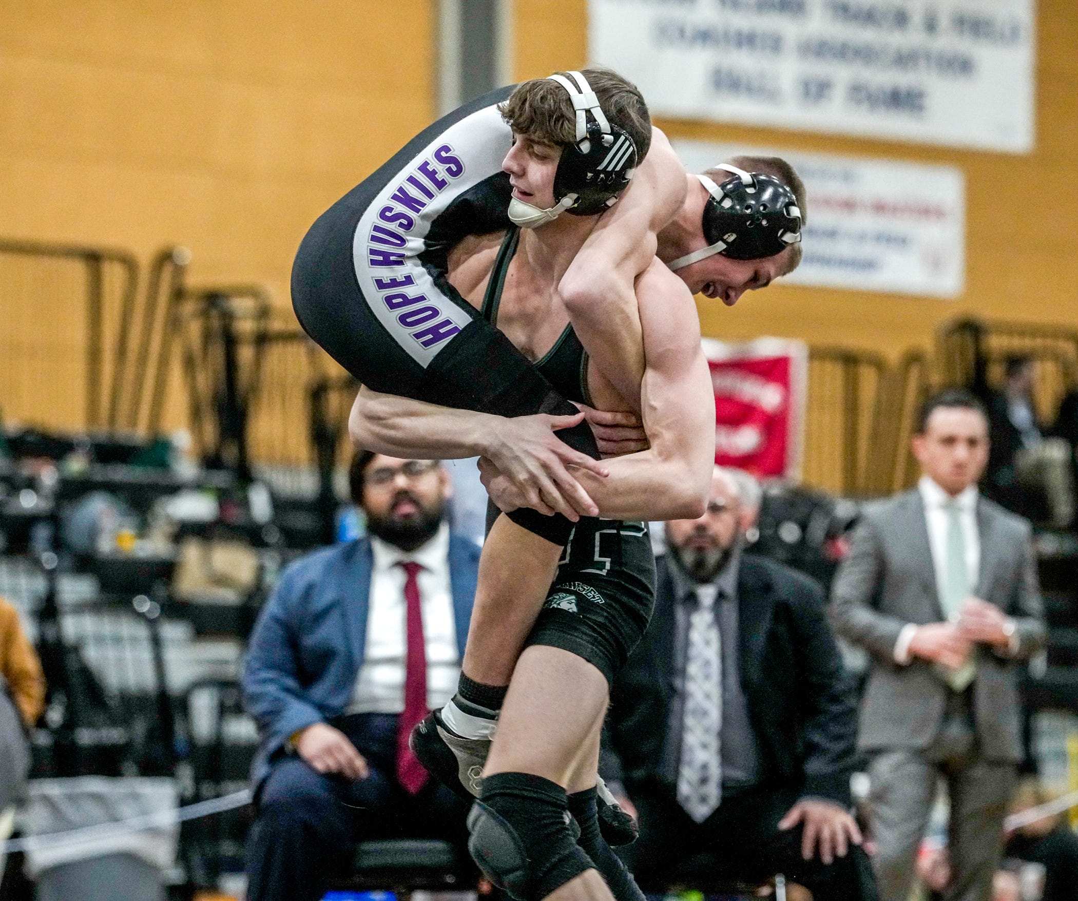 Rhode Islanders high schoolers shine at wrestling, track competitions