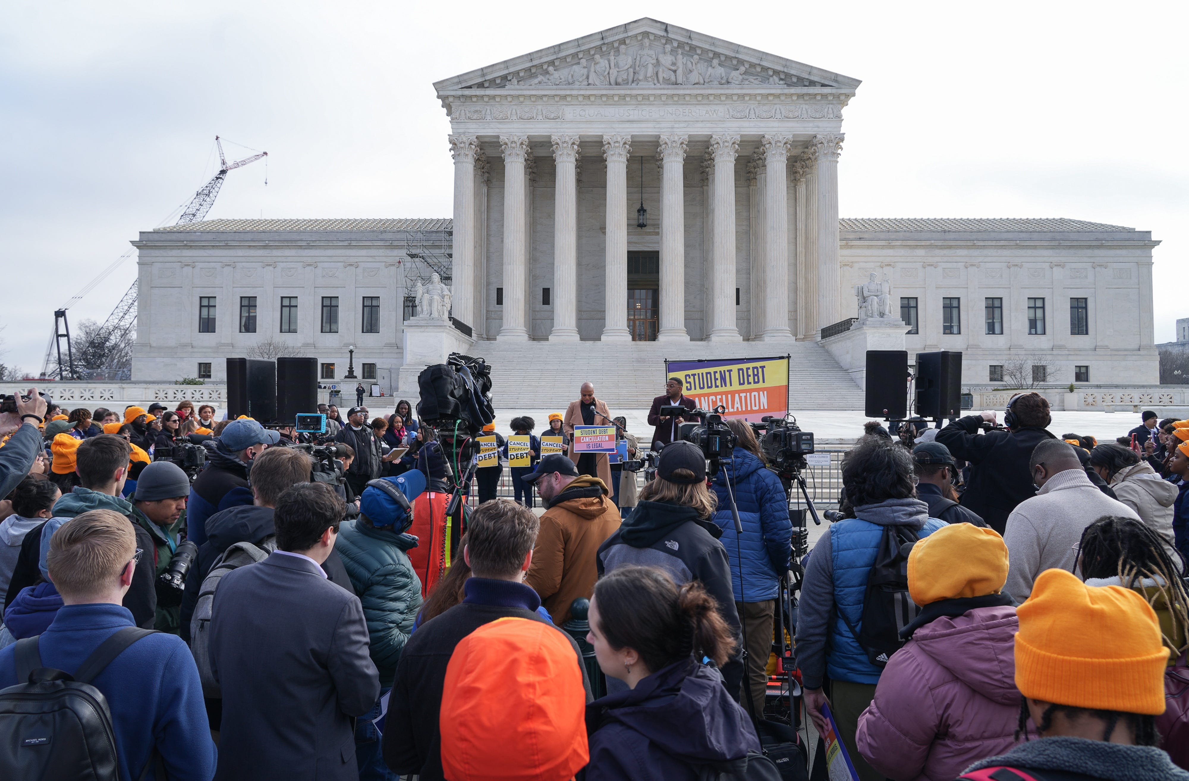 SCOTUS queries Biden's student loan plan, green energy brief: 5 Things ...