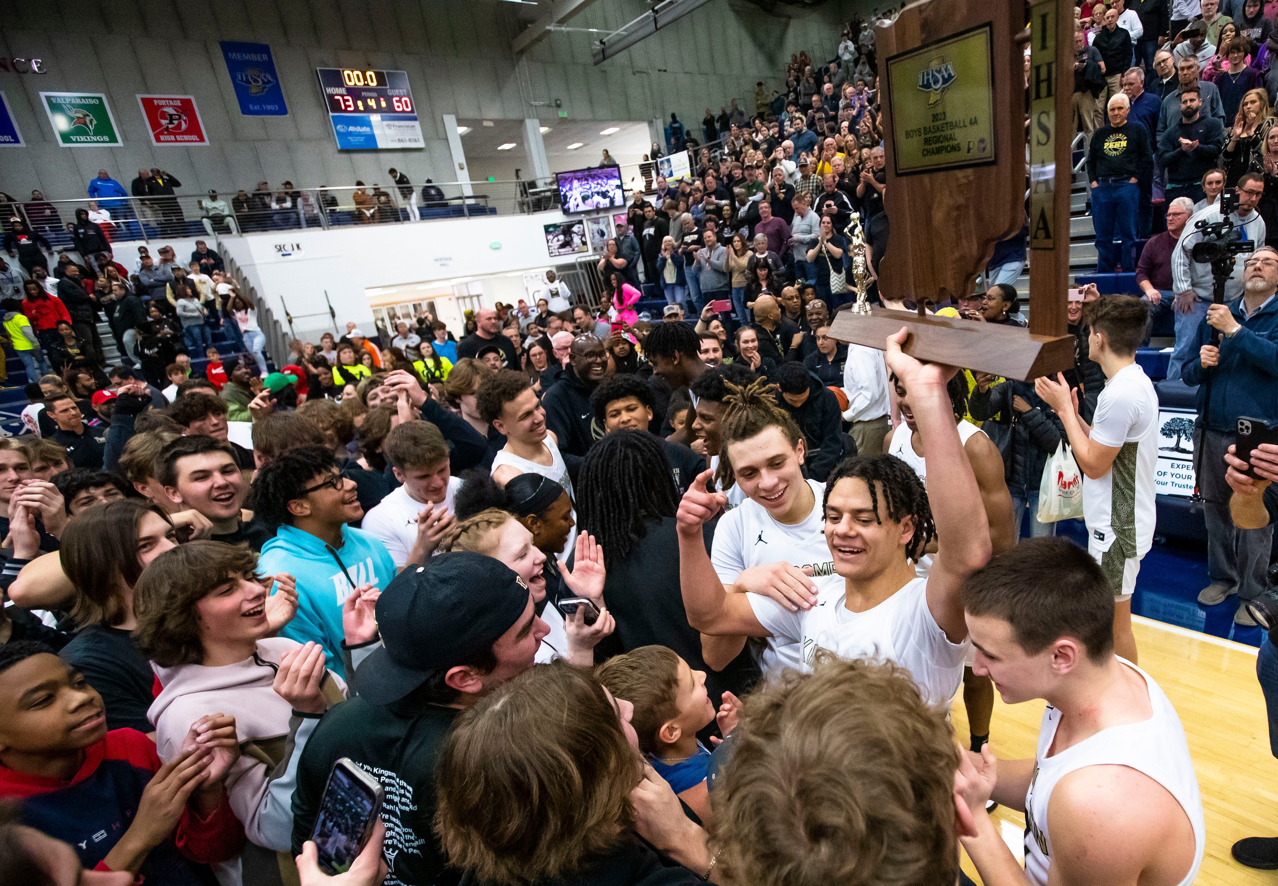 Penn, Burton beat Chesterton for IHSAA boys basketball 4A regional title