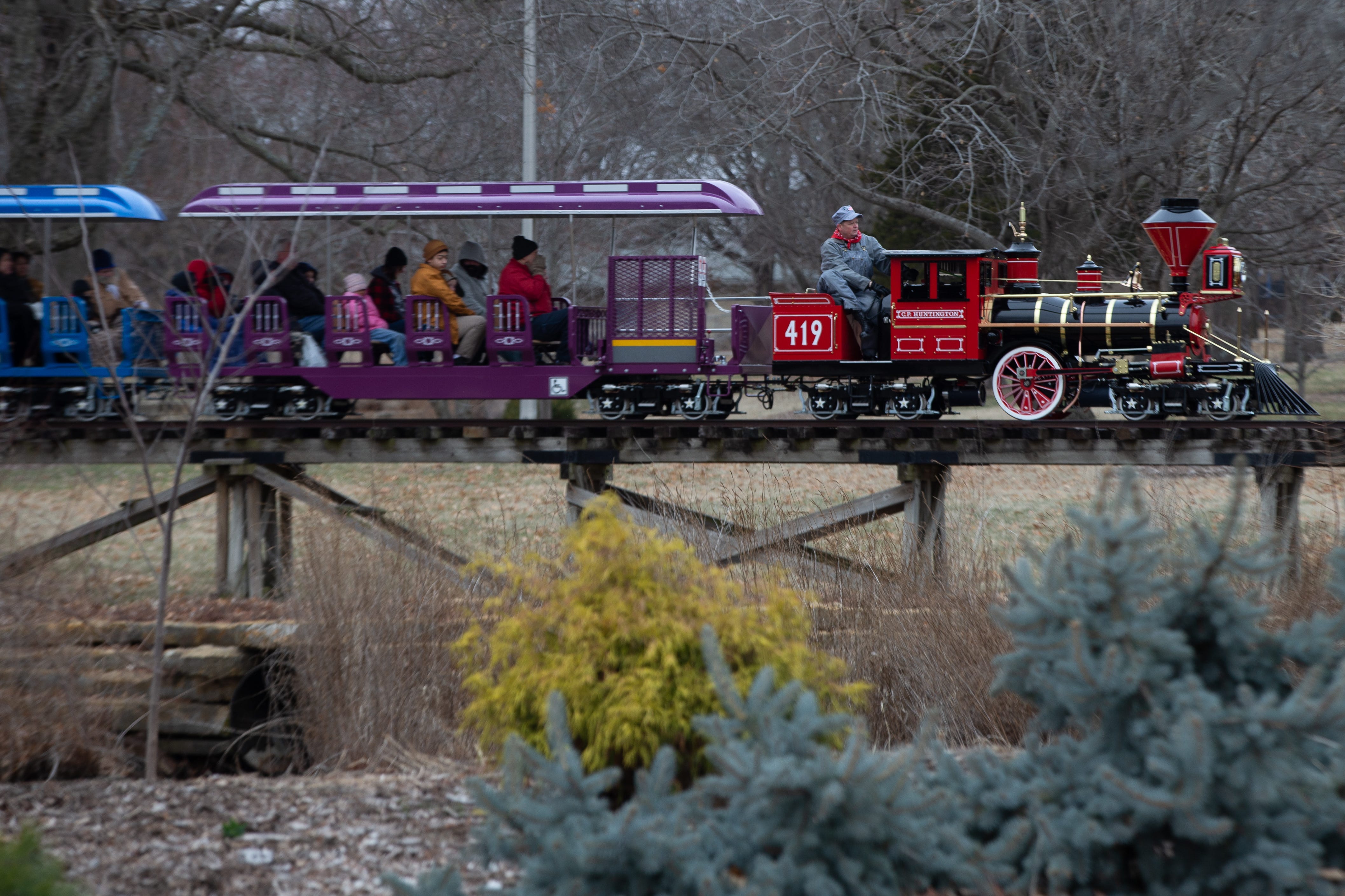Topeka celebrates new electric Gage Park Mini-Train with first ridges