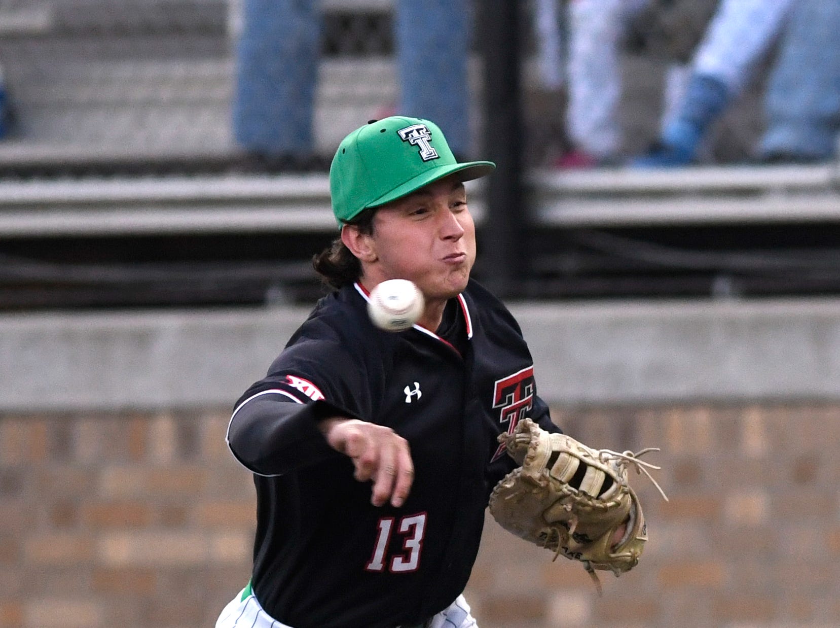 Gavin Kashing in on chance with Red Raiders