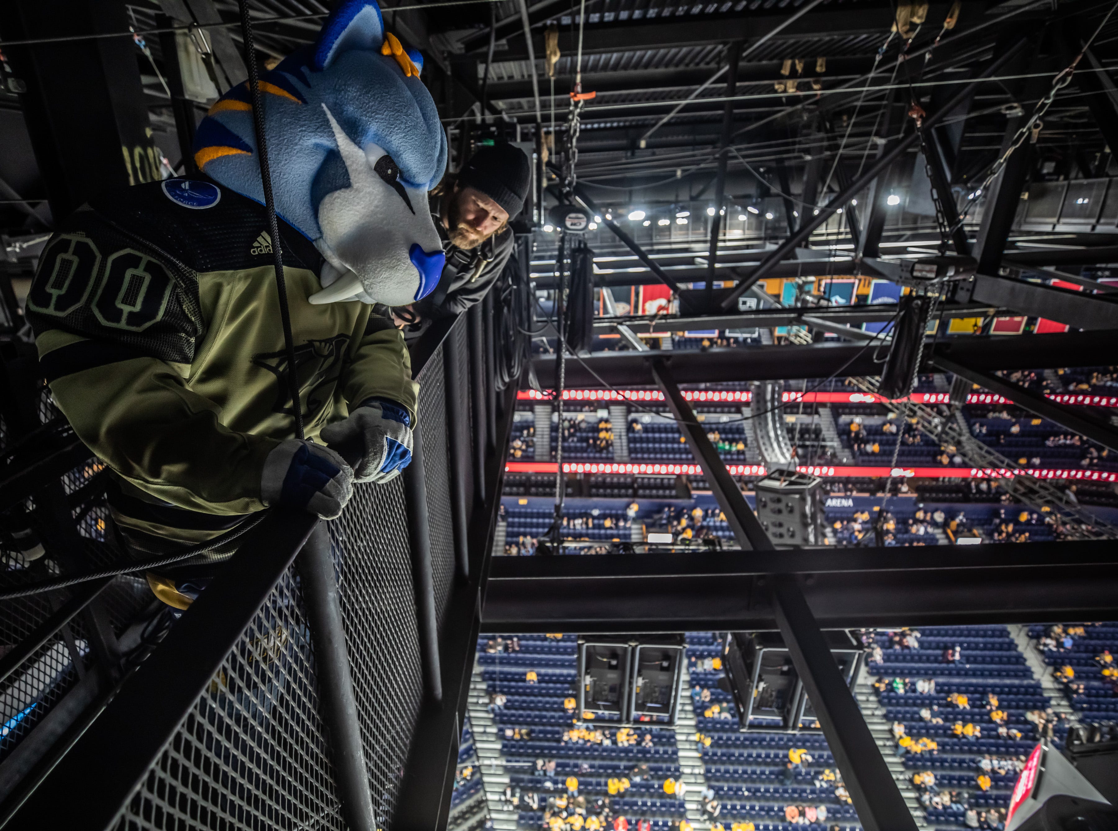 Untold stories of Gnash, Nashville Predators' wild celebrity mascot