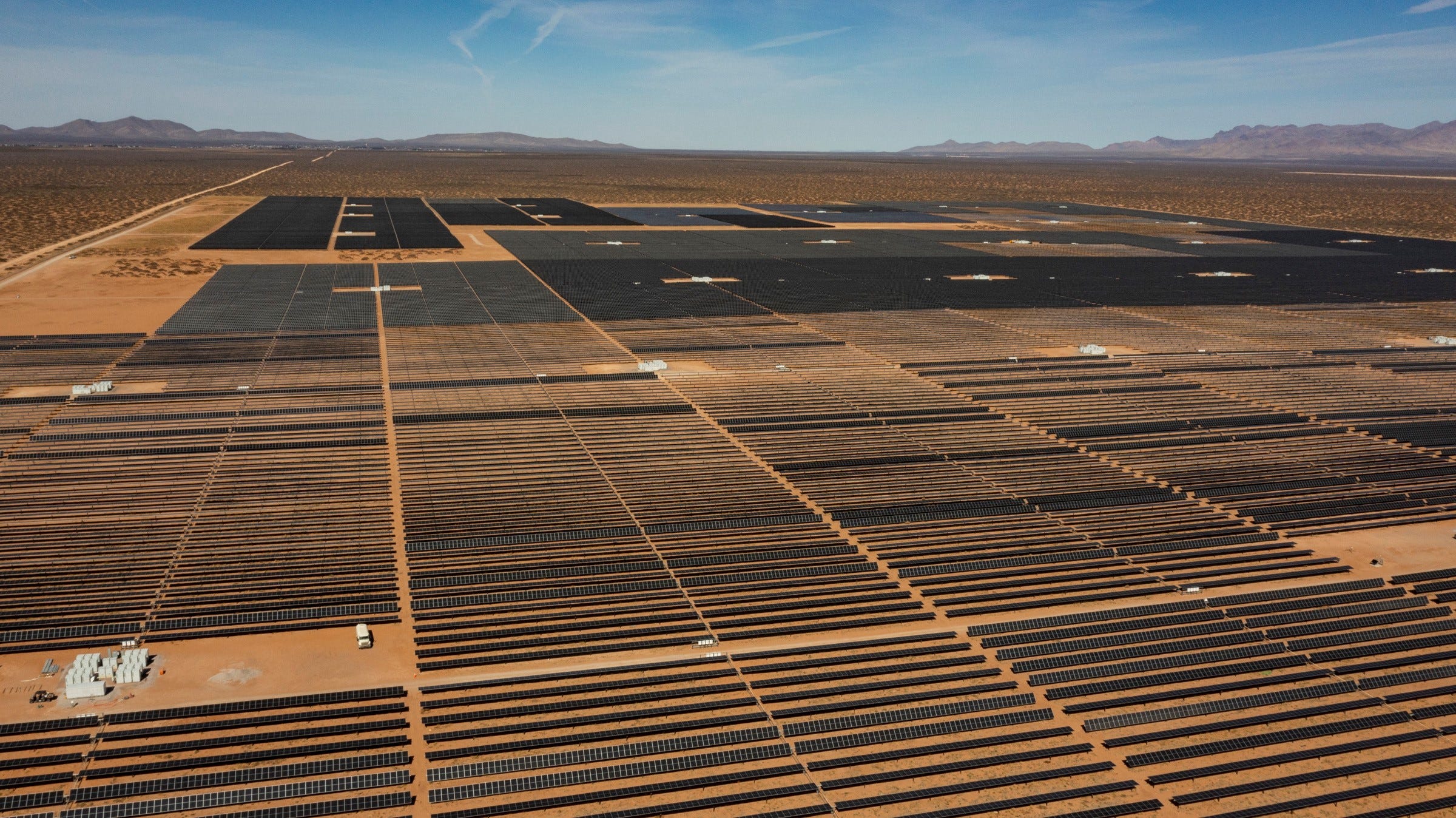 New Mexico's largest solar plant adds to El Paso Electric portfolio