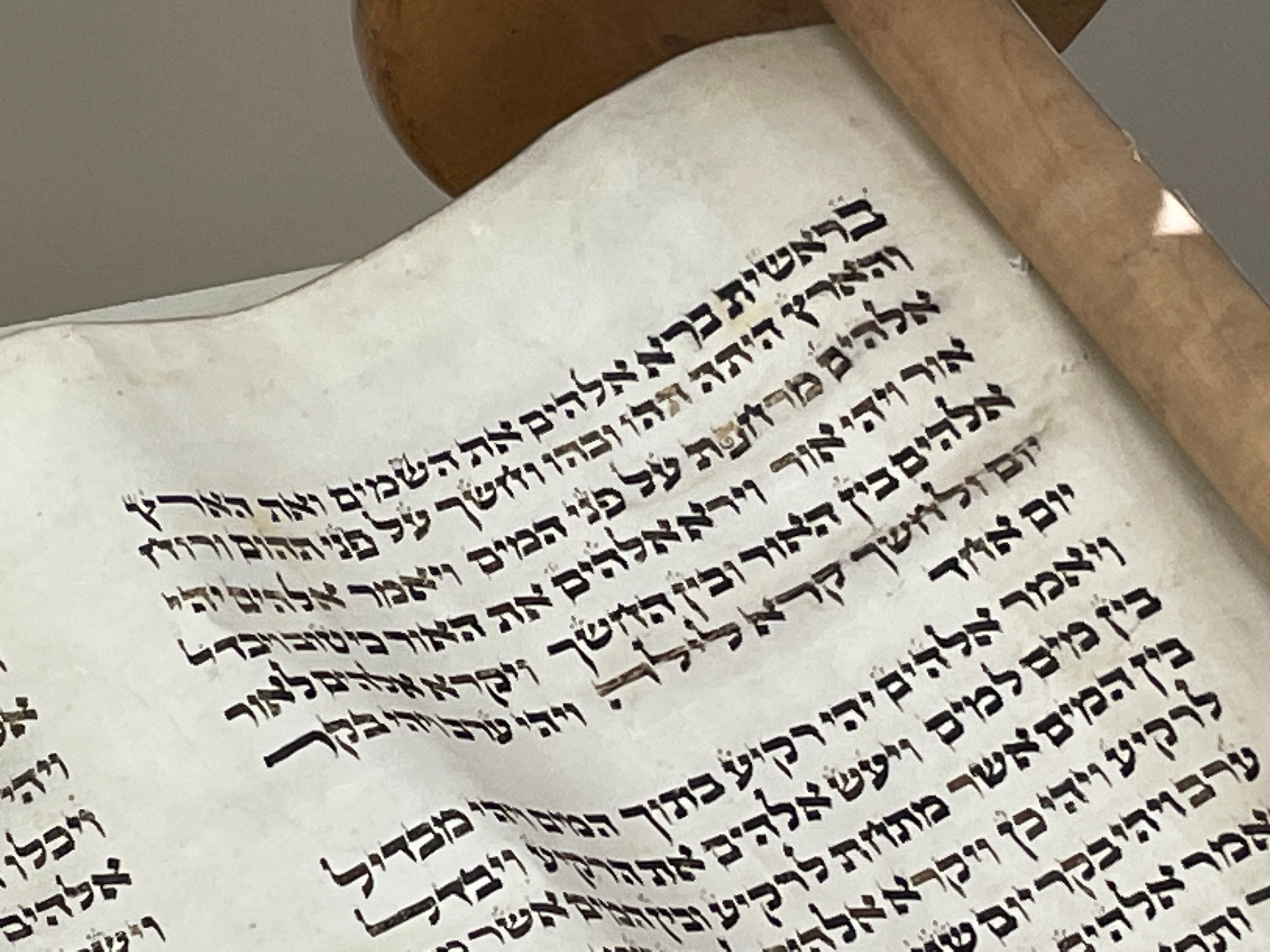 Temple Beth El Israel gets torah scroll that survived the Holocaust